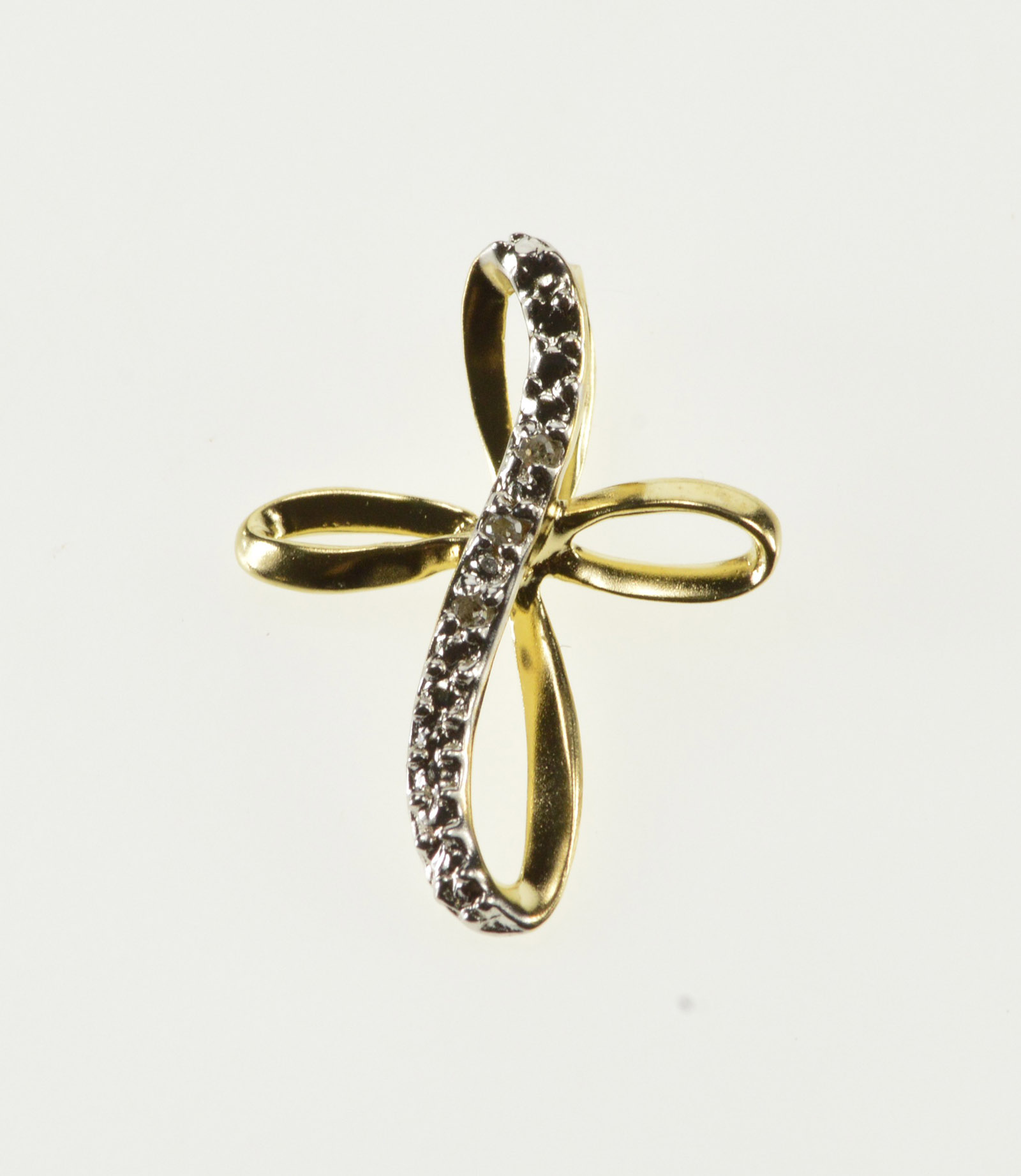 10K Diamond Textured Accent Loop Cross Christian Yellow Gold Pendant ...