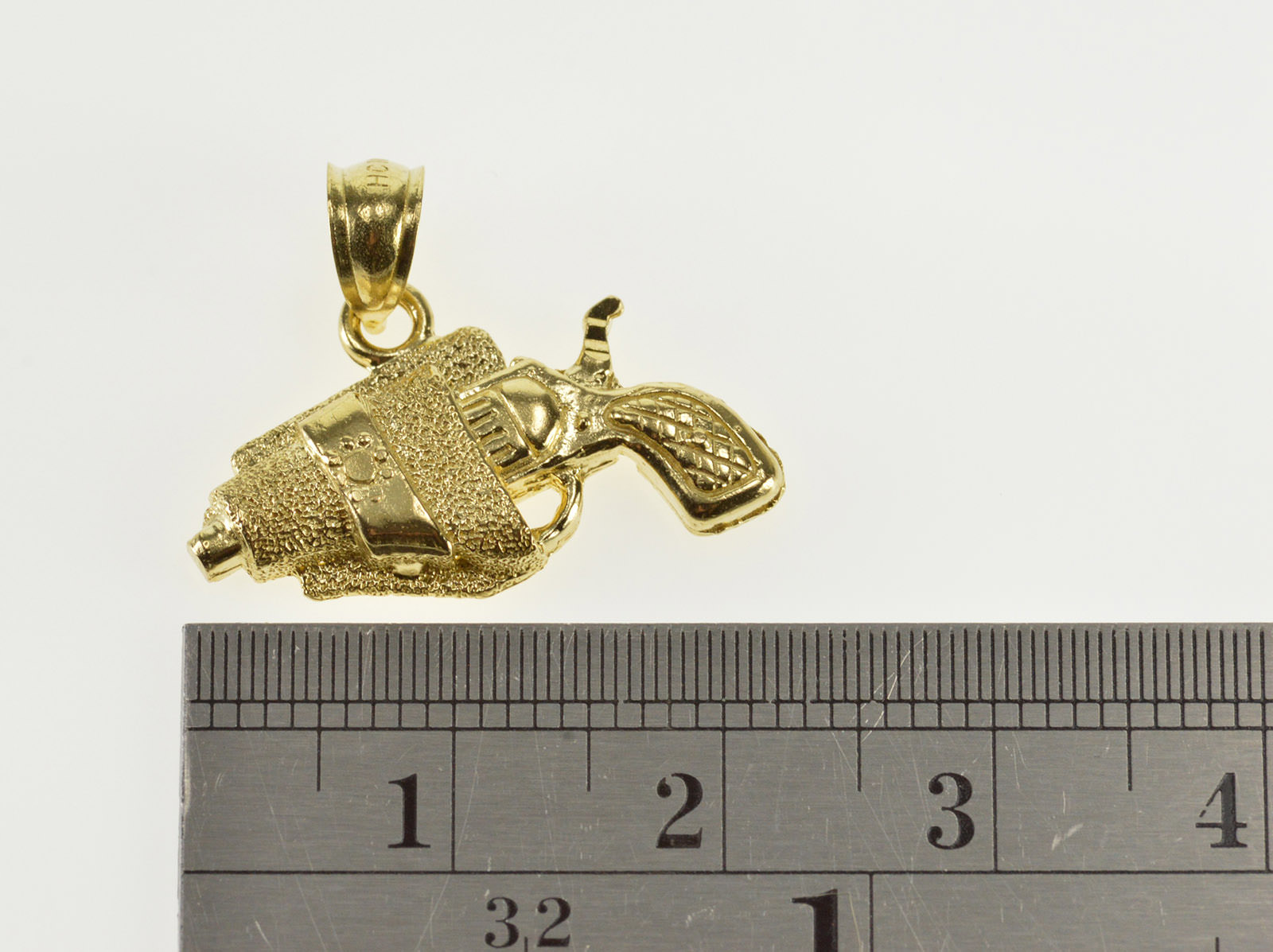 10K High Relief Stylized Holster Revolver Six Gun Yellow Gold Charm ...