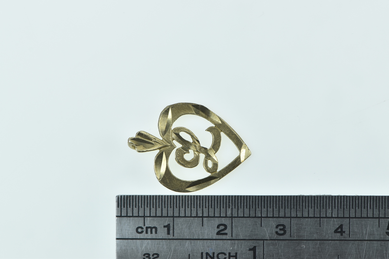 10K L Cursive Heart Love Symbol Initial Letter Yellow Gold Pendant ...