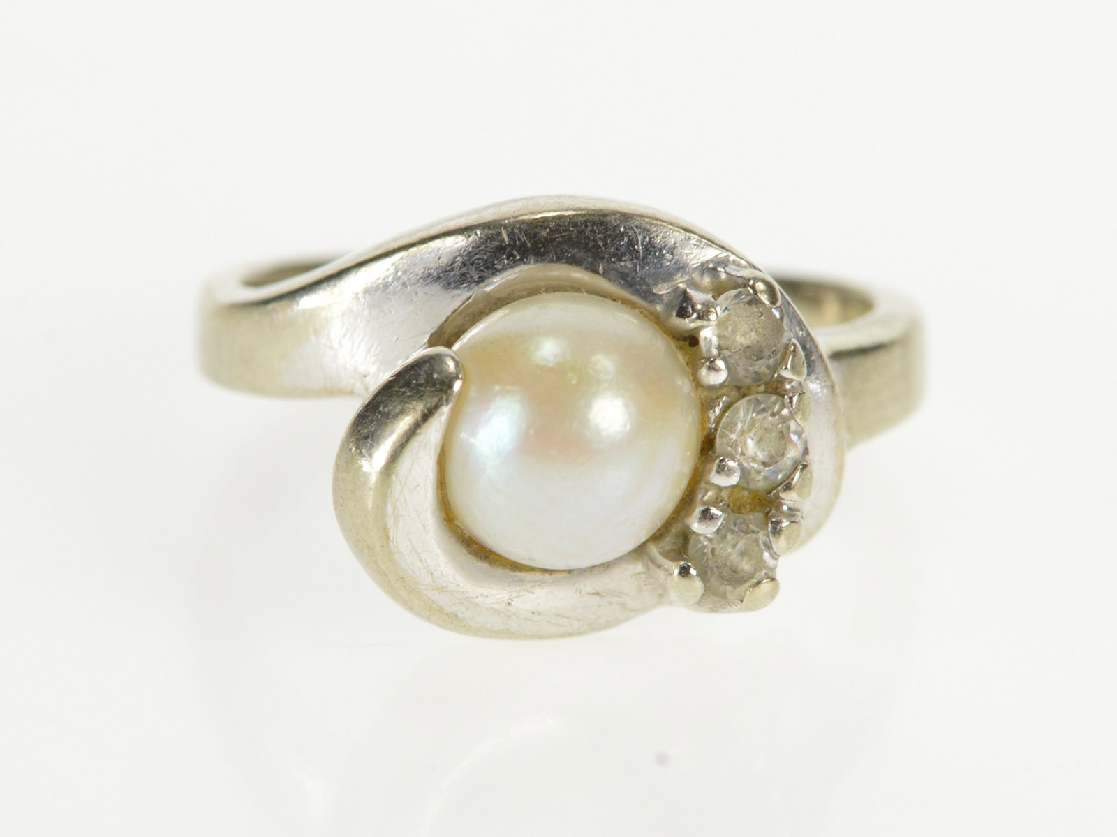 10K Retro 1950's Pearl Inset CZ Swirl Design White Gold Ring, Size 3.75 ...