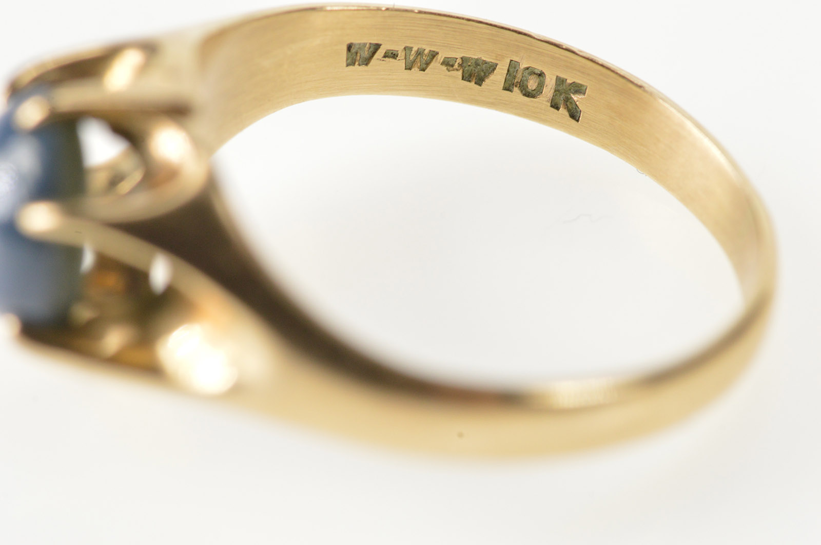 10K Round Natural Blue Star Sapphire Retro Gypsy Yellow Gold Ring, Size ...