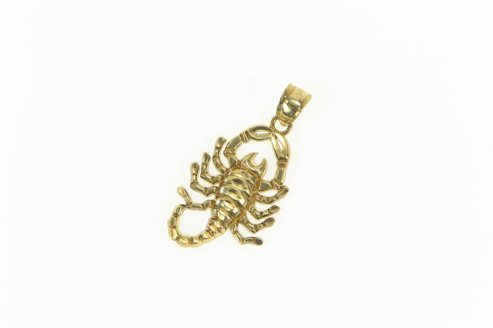 10K Scorpio Astrology Zodiac Star Sign Scorpion Yellow Gold Pendant ...