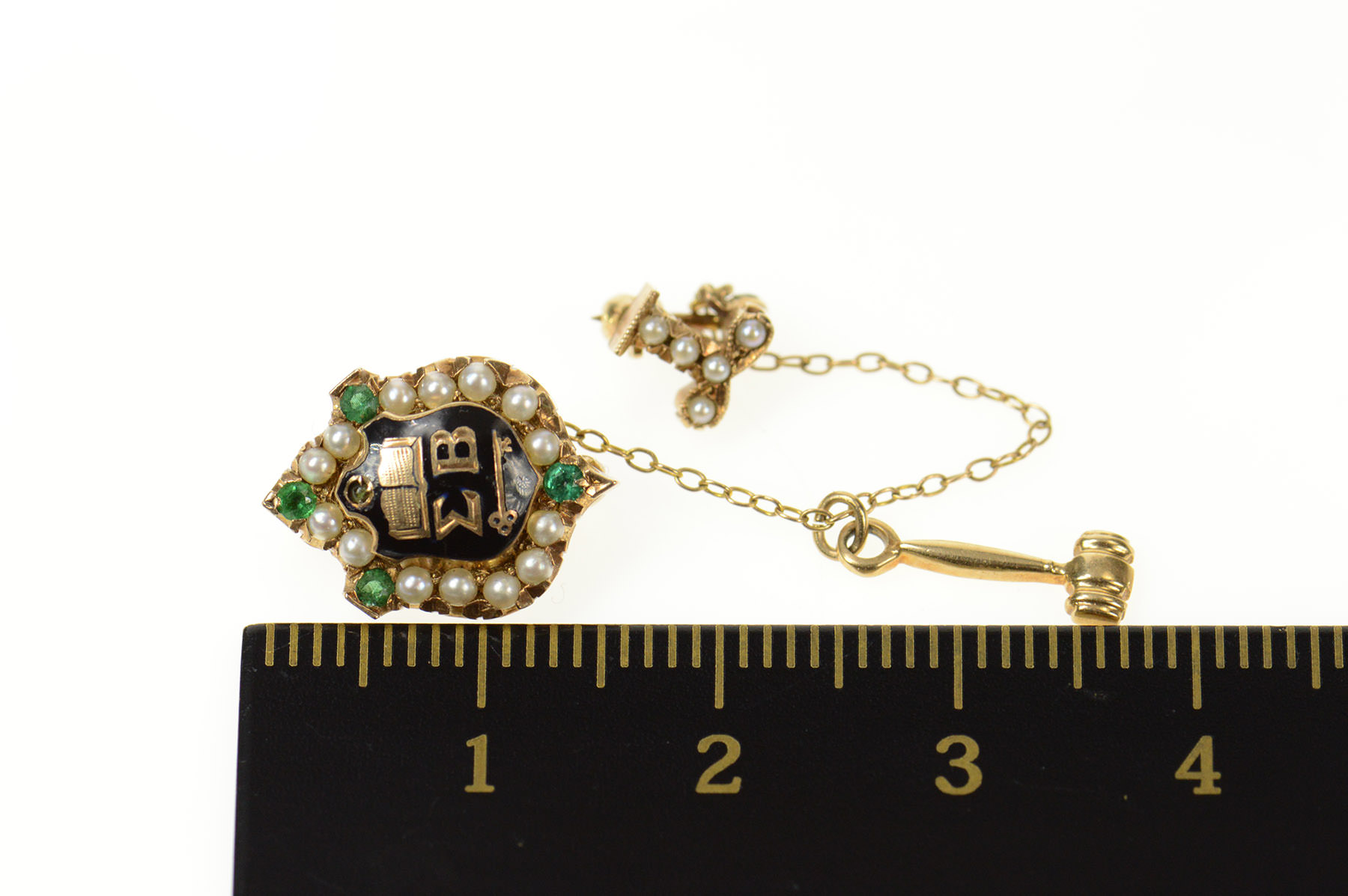 10K Sigma Beta Ornate Seed Pearl Sim. Emerald Yellow Gold Pin/Brooch ...