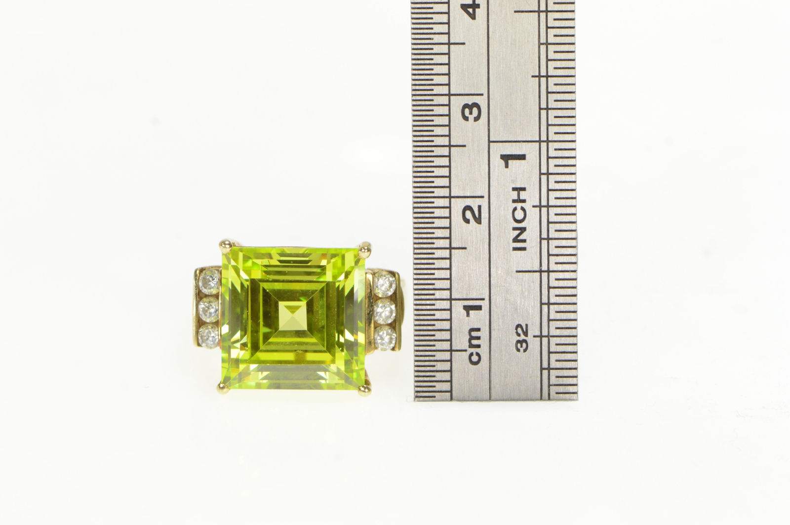 10K Simulated Peridot CZ Fashion Statement Yellow Gold Ring, Size 7.25 ...
