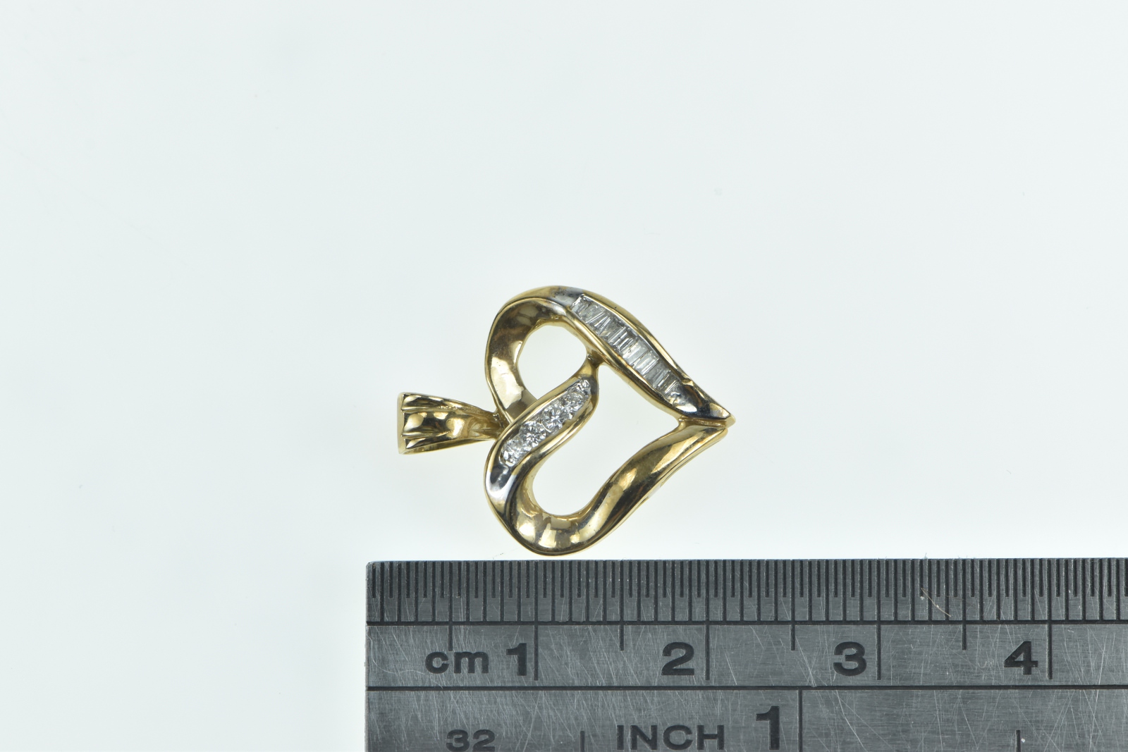 10K Vintage Baguette Diamond Loop Heart Love Yellow Gold Pendant ...