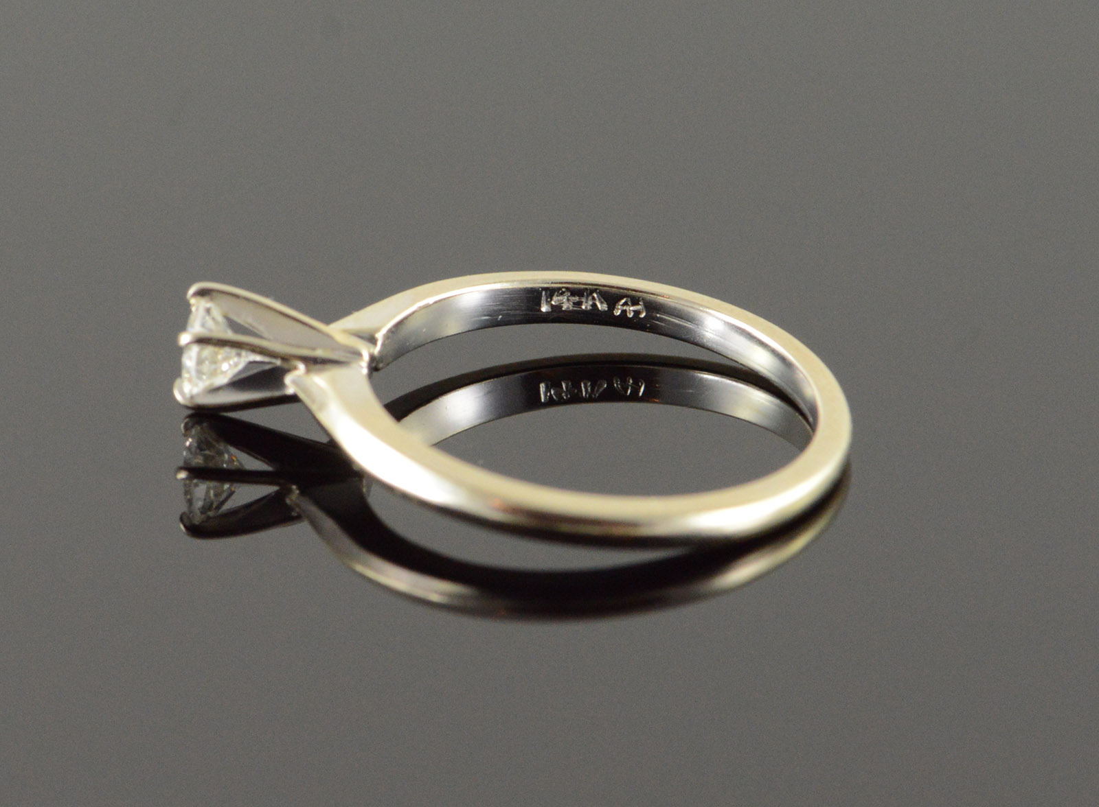 14K 0.26 CT Diamond Solitaire Classic Engagement White Gold Ring, Size ...