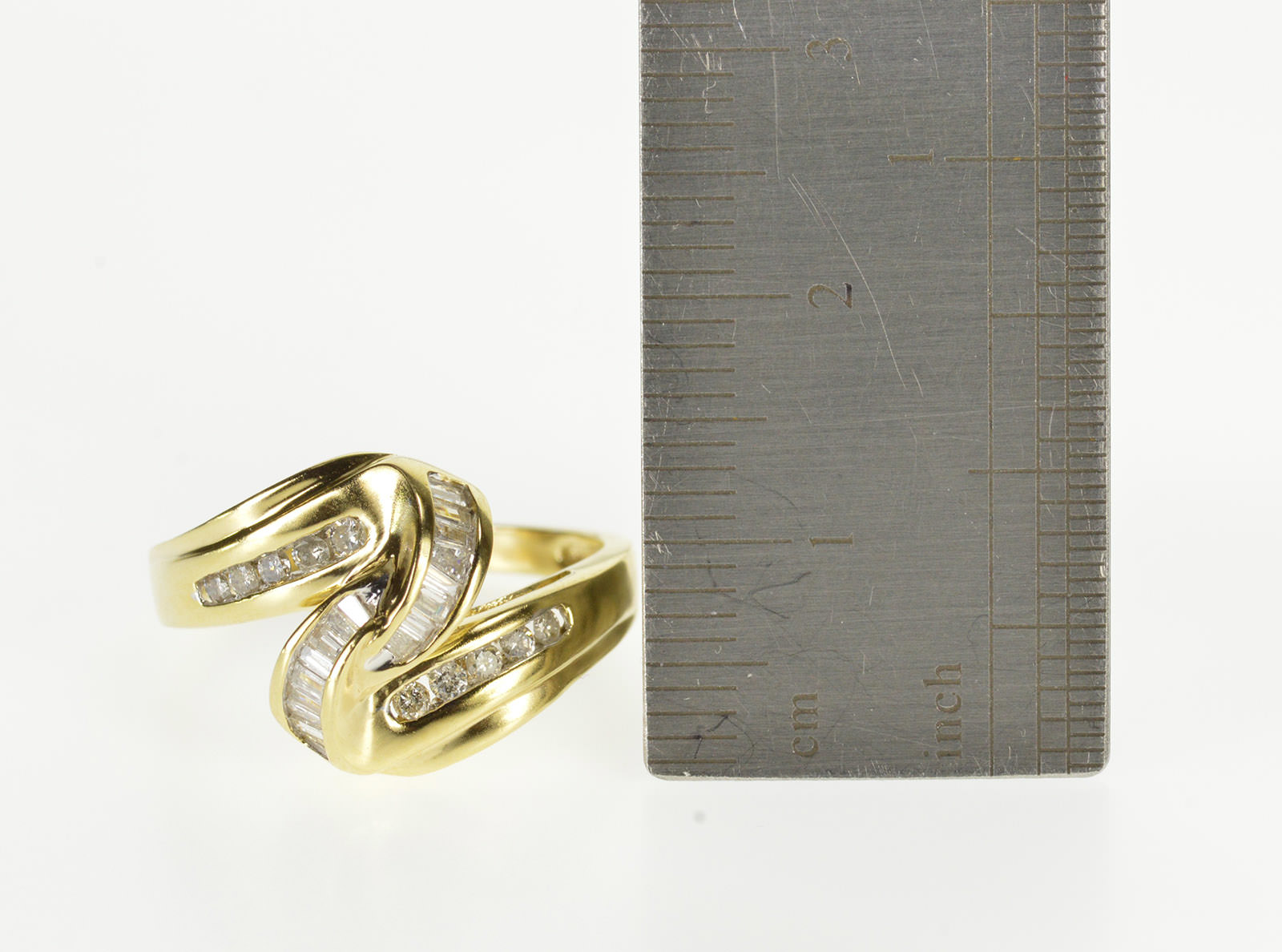 14K 0.54 Ctw Diamond Channel Inset Wavy Freeform Yellow Gold Ring, Size ...
