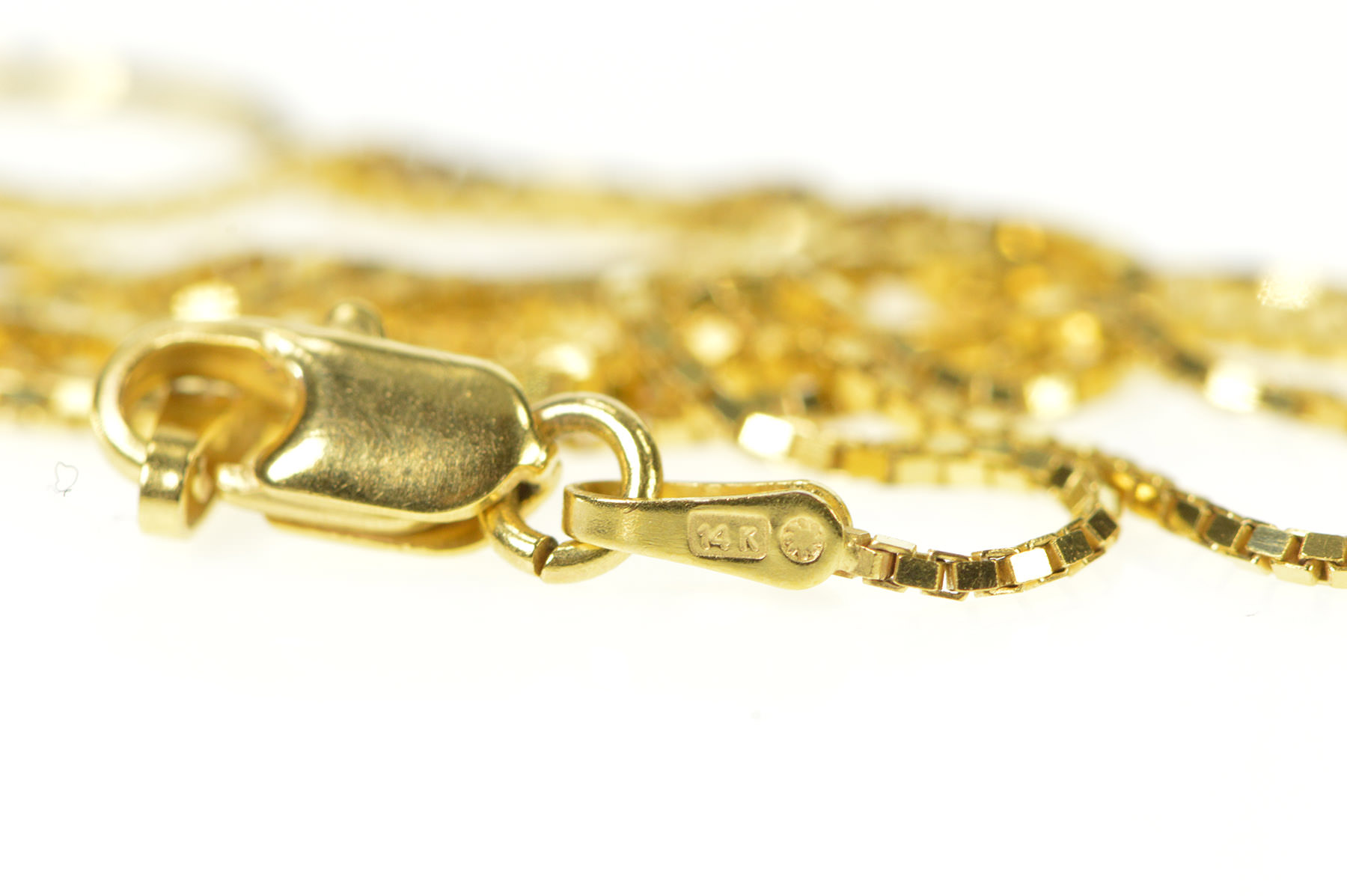 14K 0.8mm Square Link Classic Box Chain Yellow Gold Necklace 17.75 ...