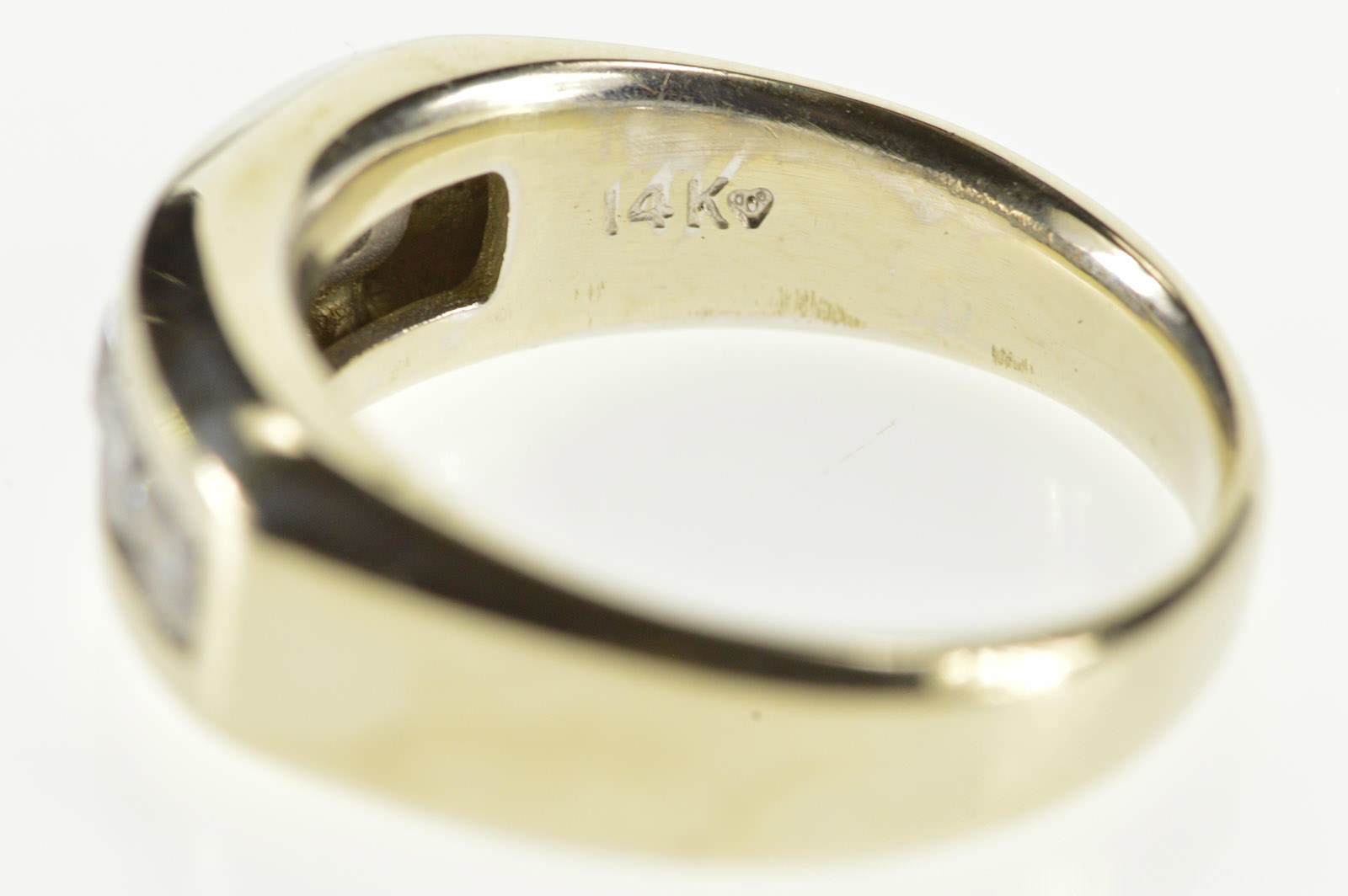 14K 1.00 Ctw Channel Inset Diamond Wedding Band White Gold Ring, Size 9 ...