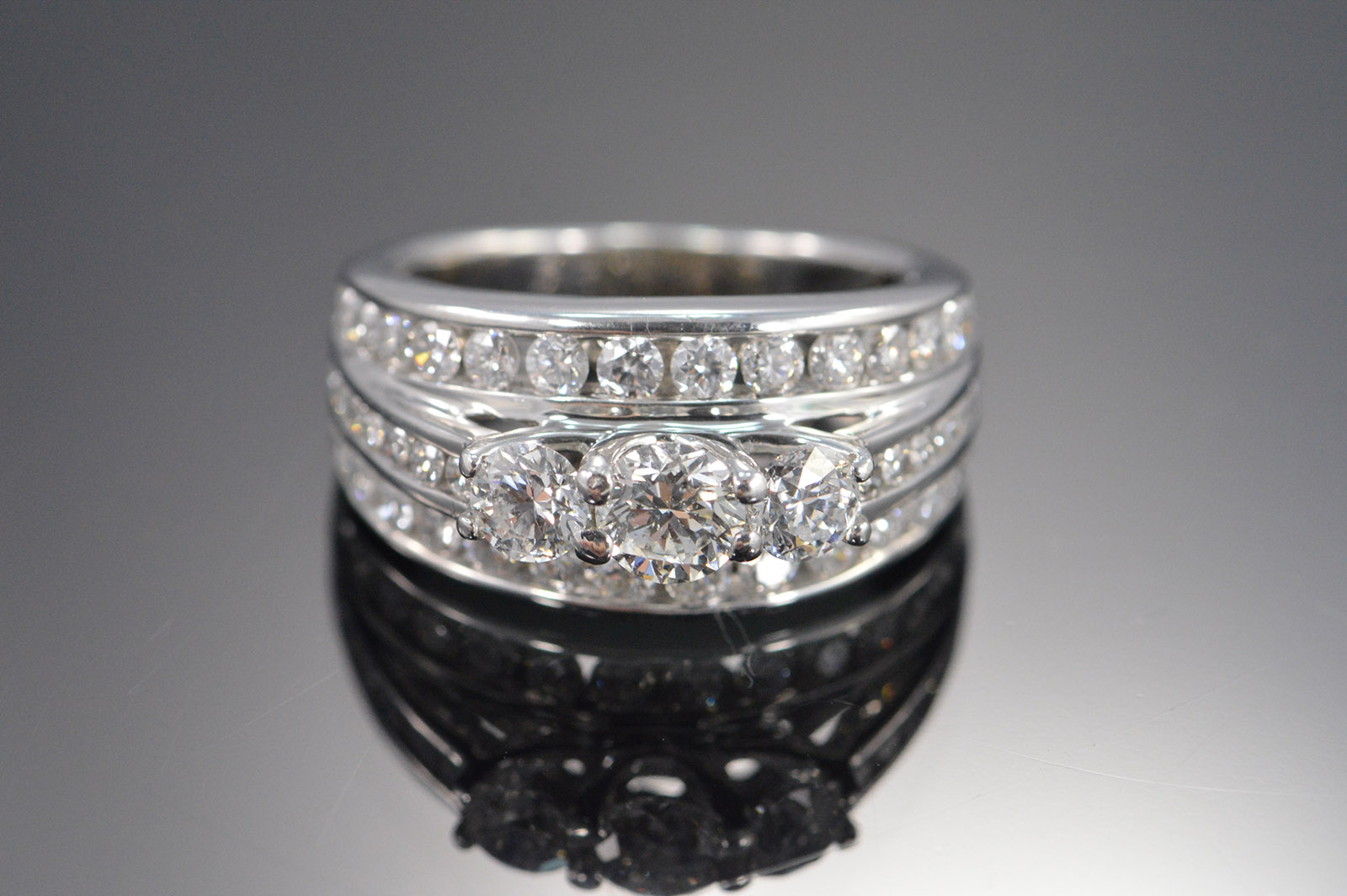 14K 1.83 Ctw 3 Stone & Channel set accent Diamond White Gold Ring, Size ...