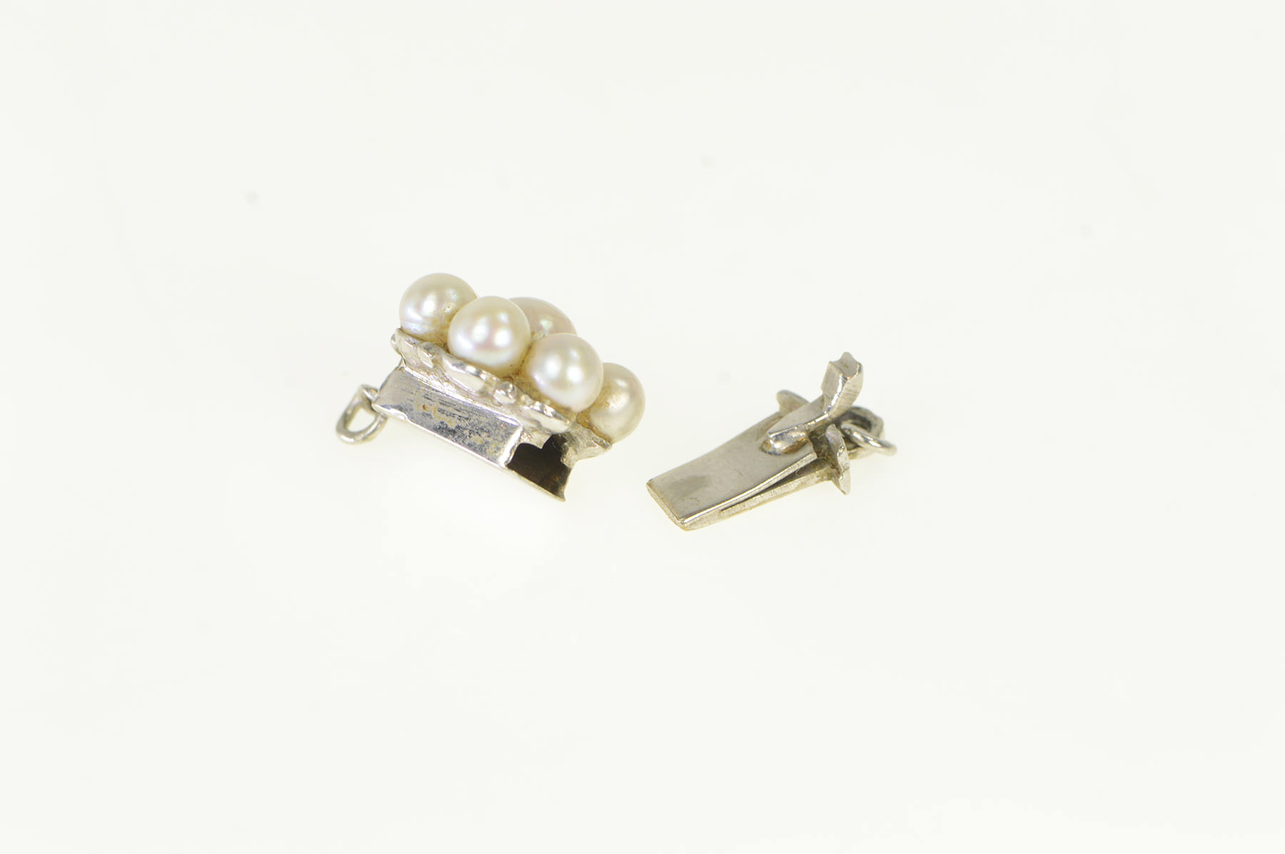 14K 1950's Pearl Vintage Round Cluster Clasp White Gold Clasp ...