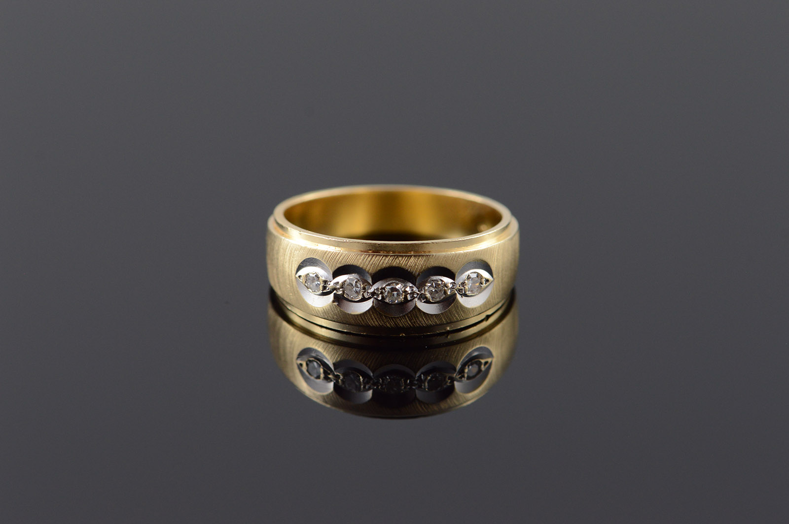 14K 1970's Two Tone 5 Diamond Stone Inset Wedding Band Yellow Gold Ring ...