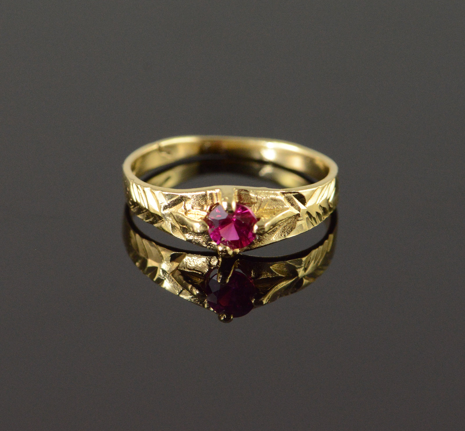 14K 1g Red Stone Baby Yellow Gold Ring, Size 2 | Property Room