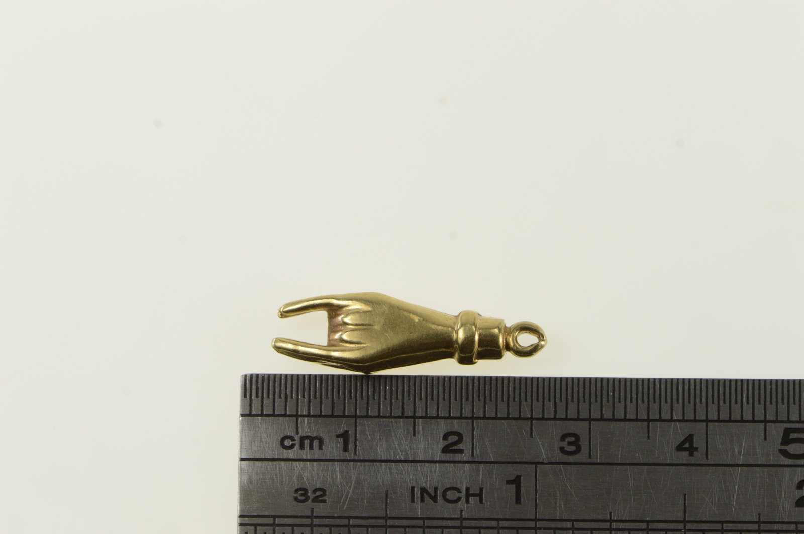 14K 3D Hand Sign Rock n' Roll Symbol Yellow Gold Charm/Pendant ...