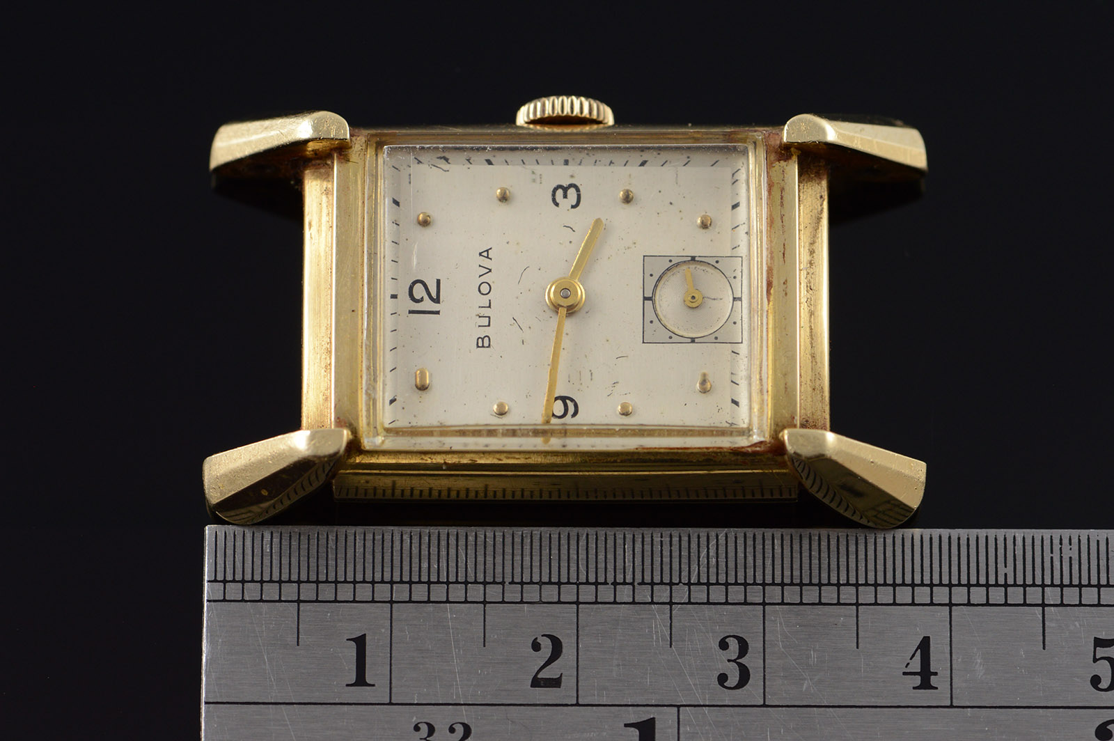14K Bulova Vintage 40x20mm Square Mechanical Wrist Watch Yellow Gold ...