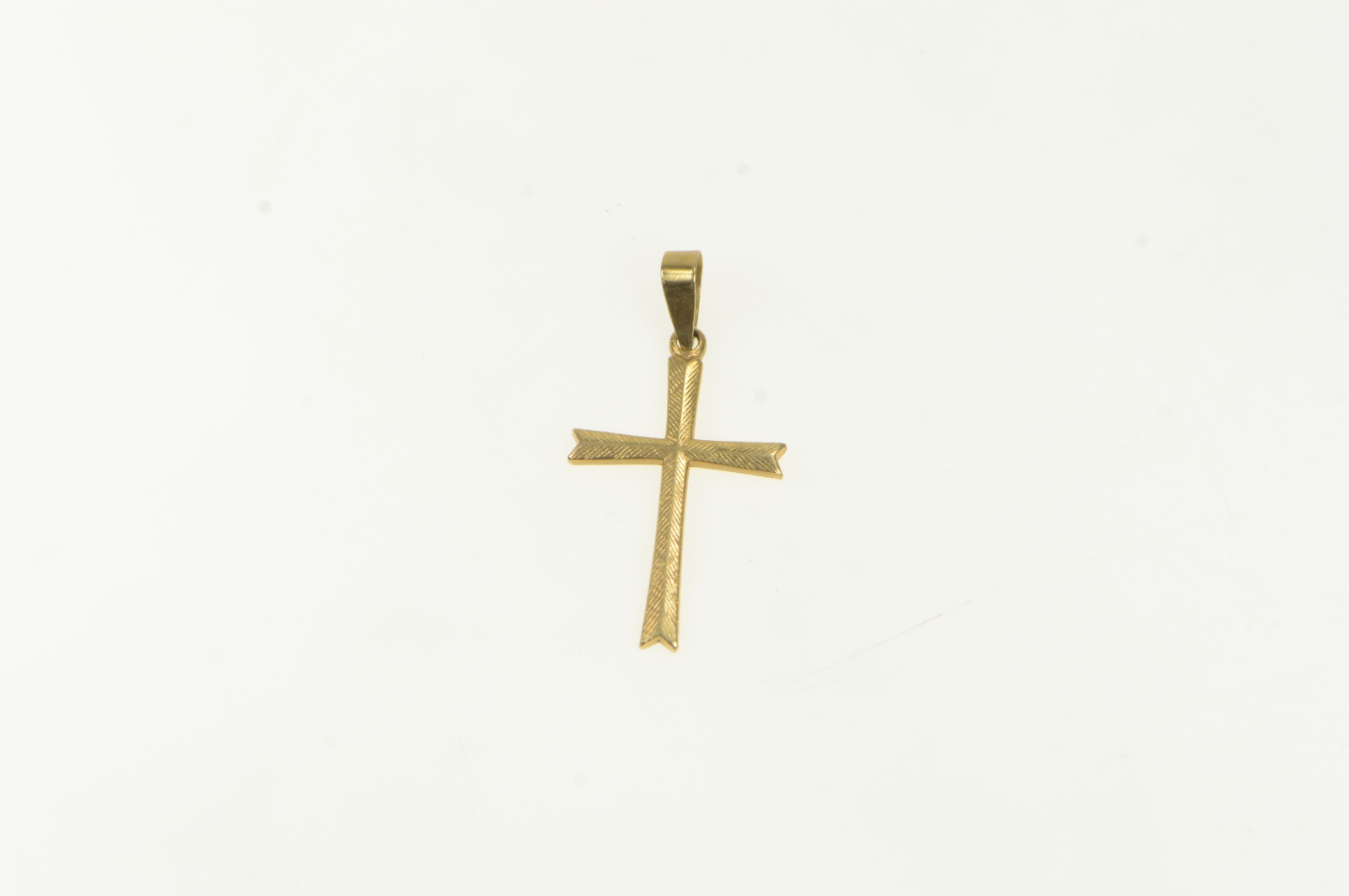 14K Christian Faith Cross Symbol Classic Yellow Gold Pendant | Property ...
