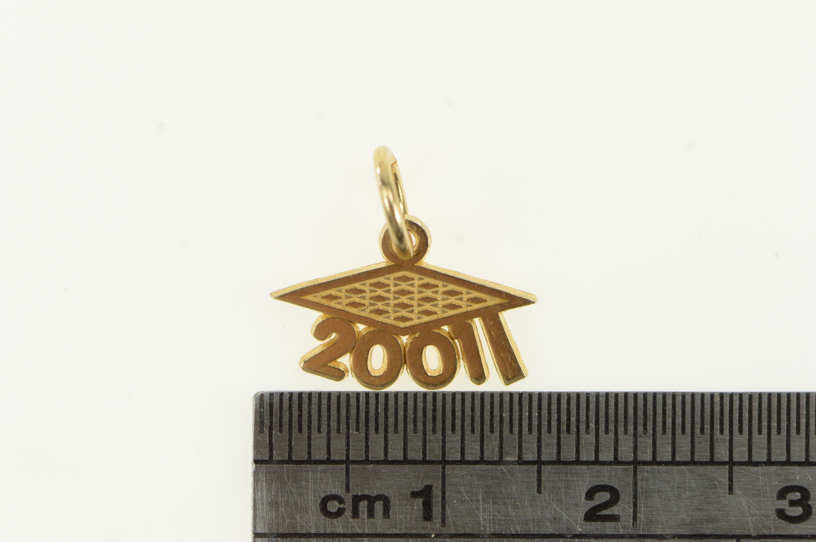 14K Class of 2001 '01 Graduation Cap Graduate Yellow Gold Charm/Pendant ...