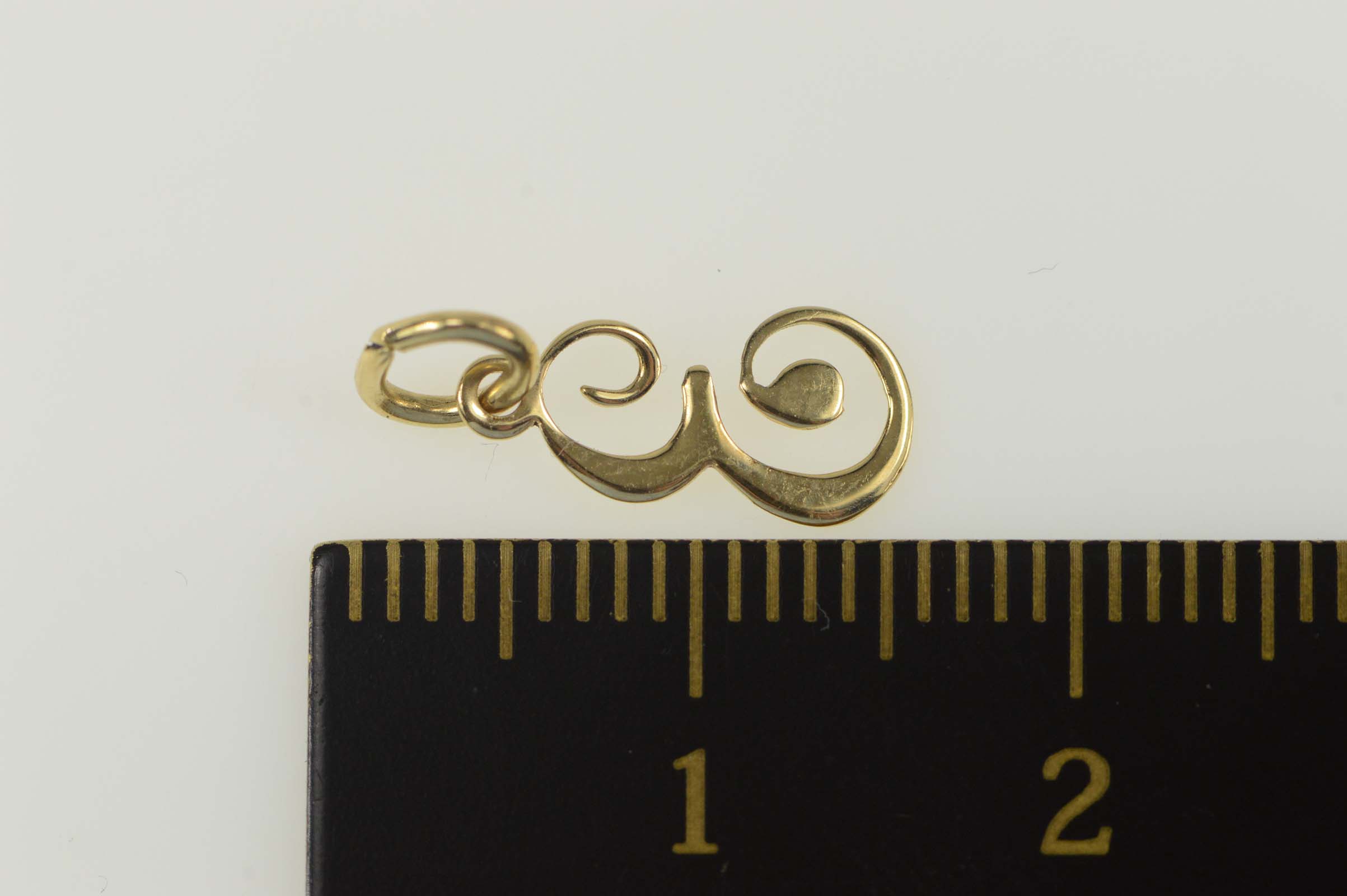 14K E Monogram Name Cursive Letter Initial Yellow Gold Charm/Pendant ...