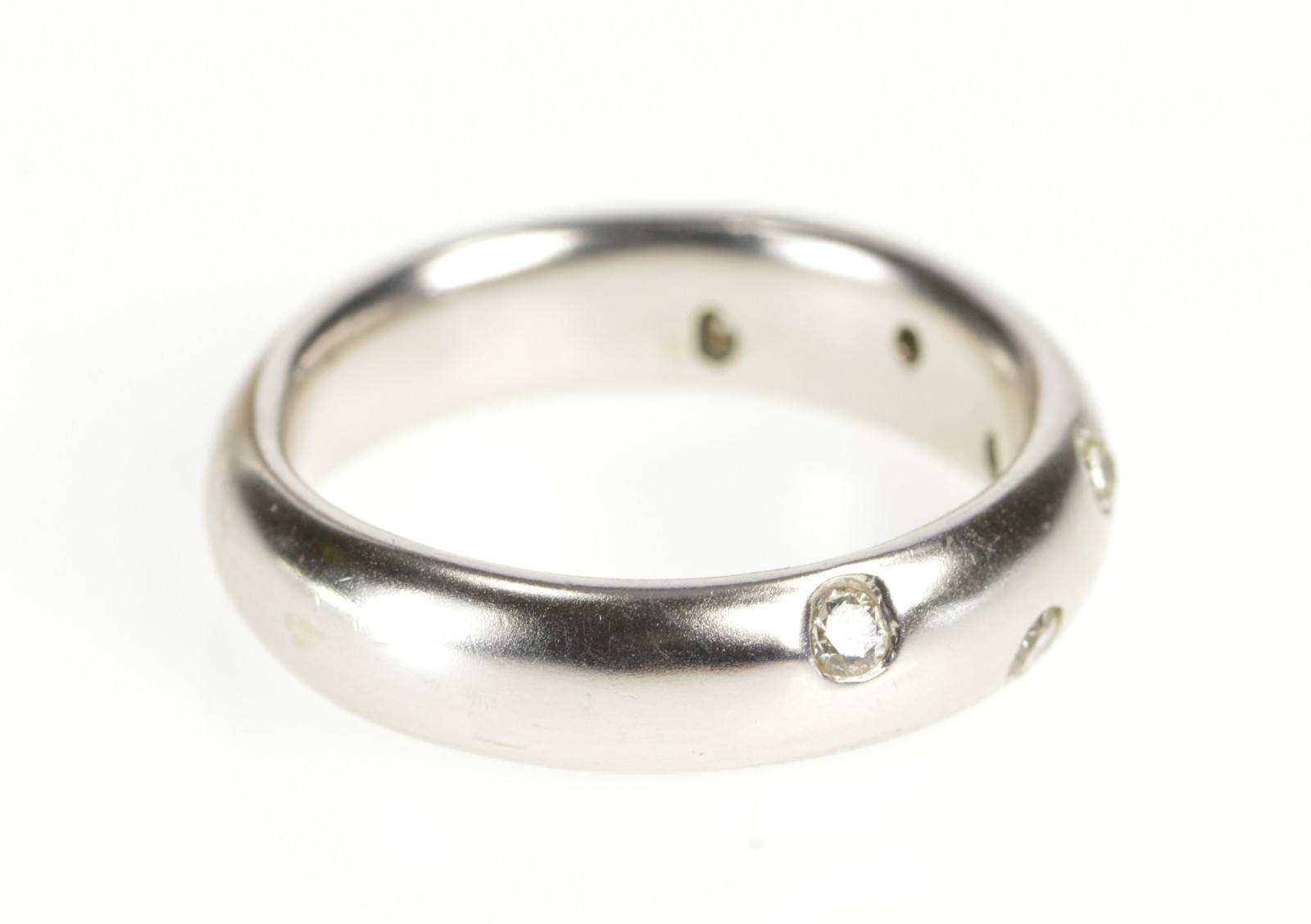 14K Flush Inset Diamond Rounded Wedding Band White Gold Ring, Size 7.25 ...