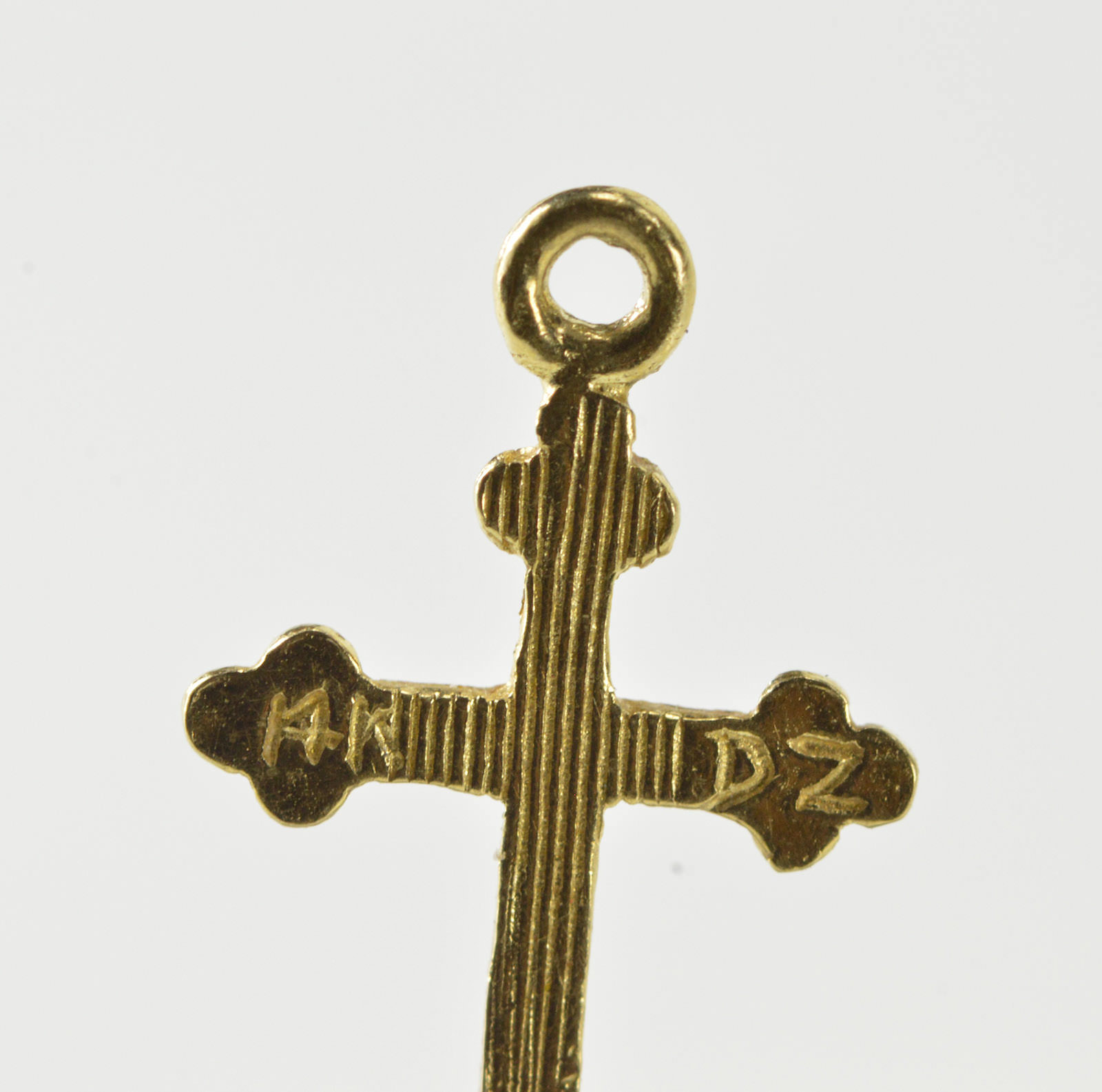 14K Grooved Pattern Cross Christian Faith Symbol Yellow Gold Charm ...