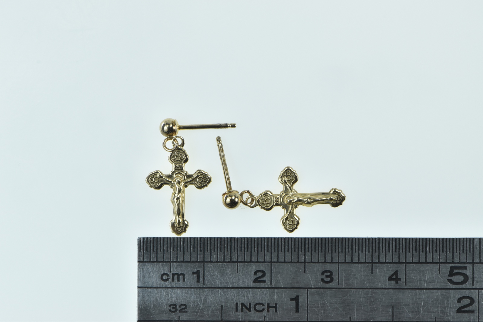 14K High Relief Crucifix Jesus Christ Dangle Yellow Gold Earrings ...