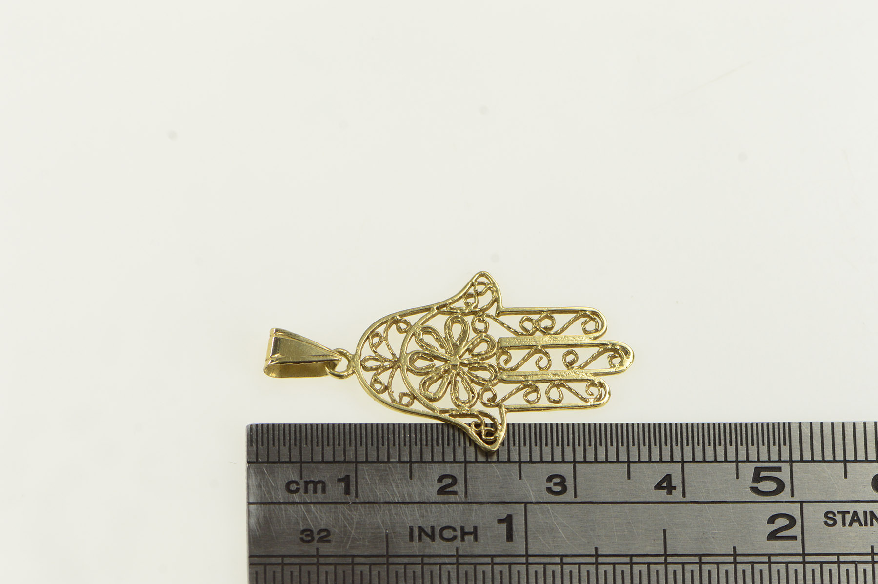 14K Ornate Filigree Hamsa Spiritual Protection Yellow Gold Charm ...