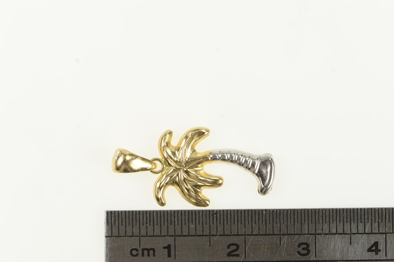 14K Palm Tree Tropical Beach Motif Yellow Gold Charm/Pendant | Property ...