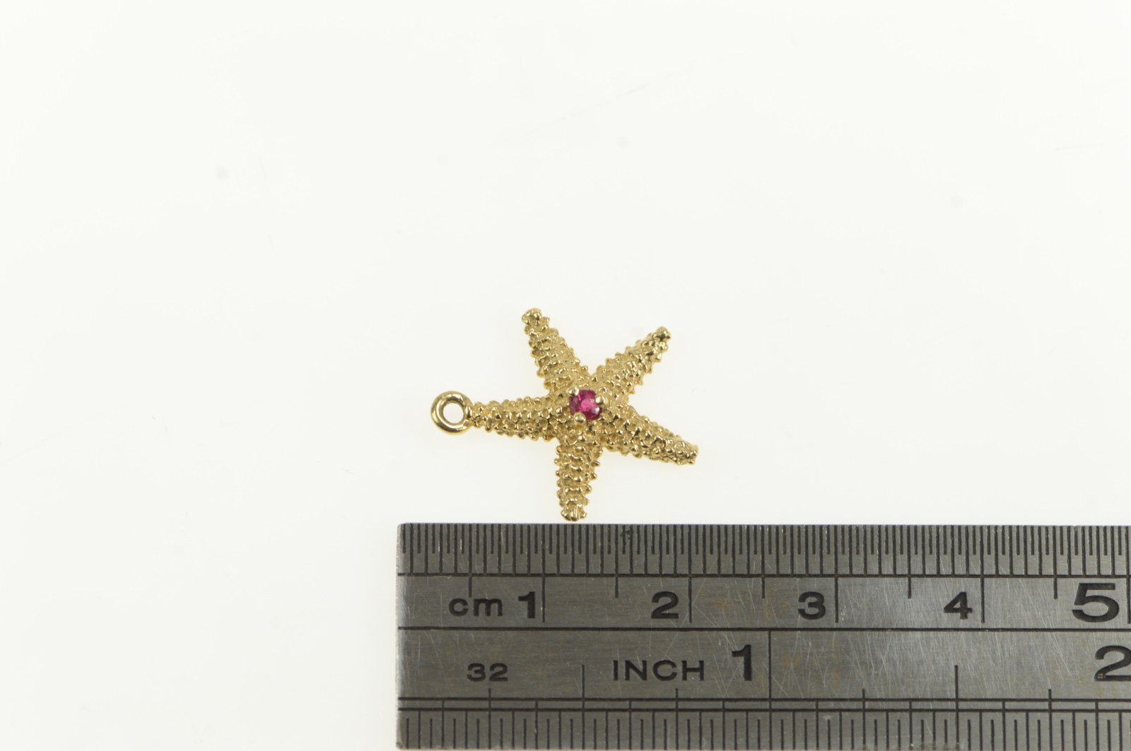 14K Ruby Inset Sea Star Fish Ornate Beach Motif Yellow Gold Charm ...