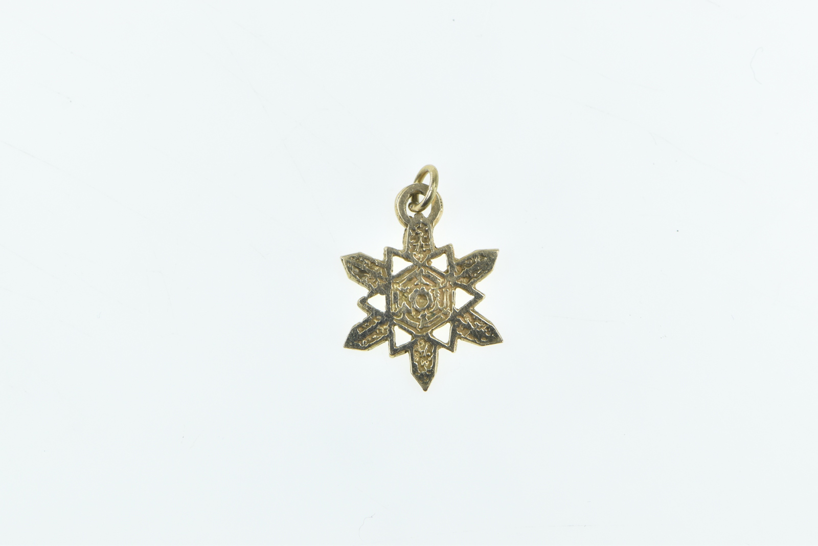 14K Snow Flake Cold Winter Weather Holiday Season Yellow Gold Charm ...