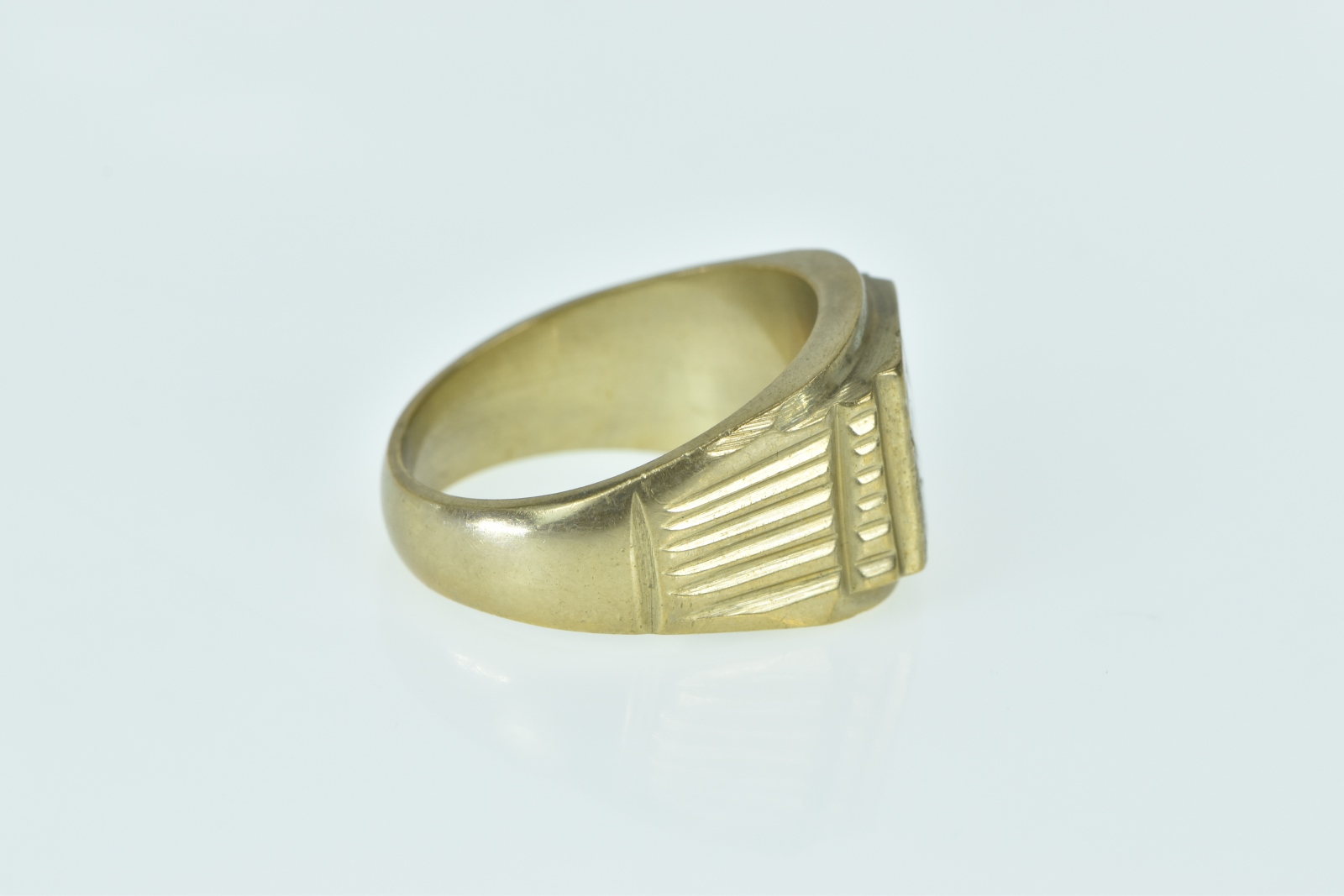 14K Squared Scroll Engraved Monogram Signet Yellow Gold Ring, Size 11 ...
