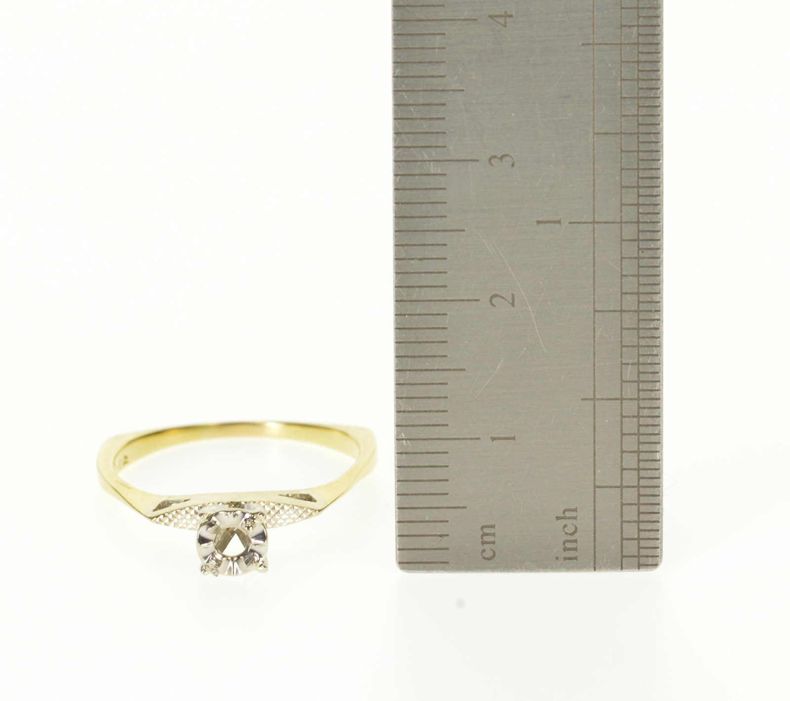 14K Squared Textured Peg Head Engagement Setting Yellow Gold Ring, Size ...