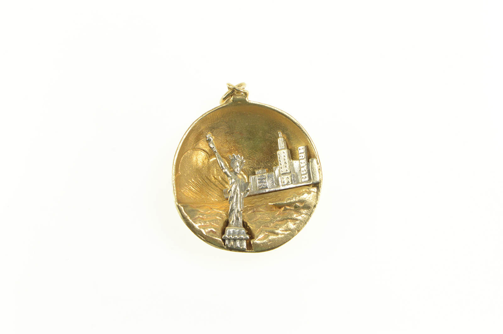 14K Statue of Liberty New York Skyline Shadow Box Yellow Gold Charm ...