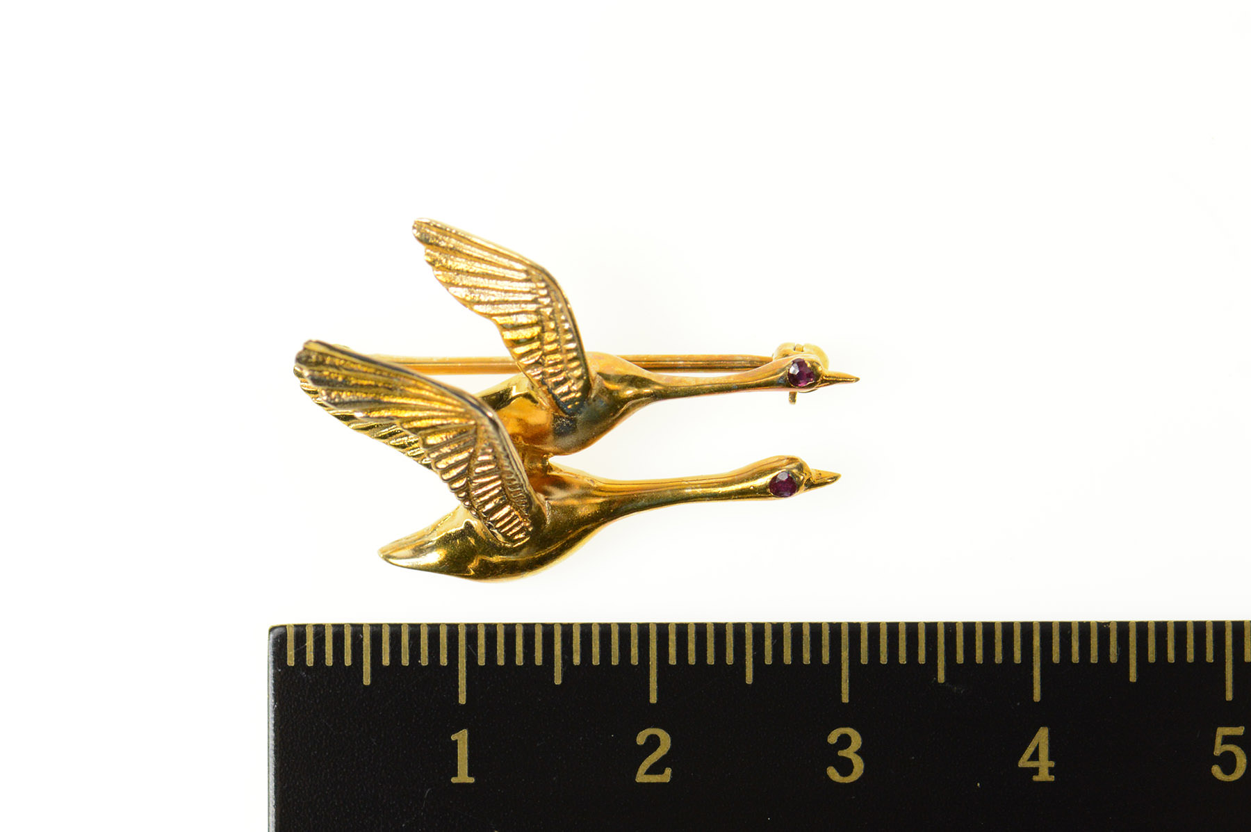 14K Two 3D Canadian Geese Goose Yellow Gold Pin/Brooch | Property Room