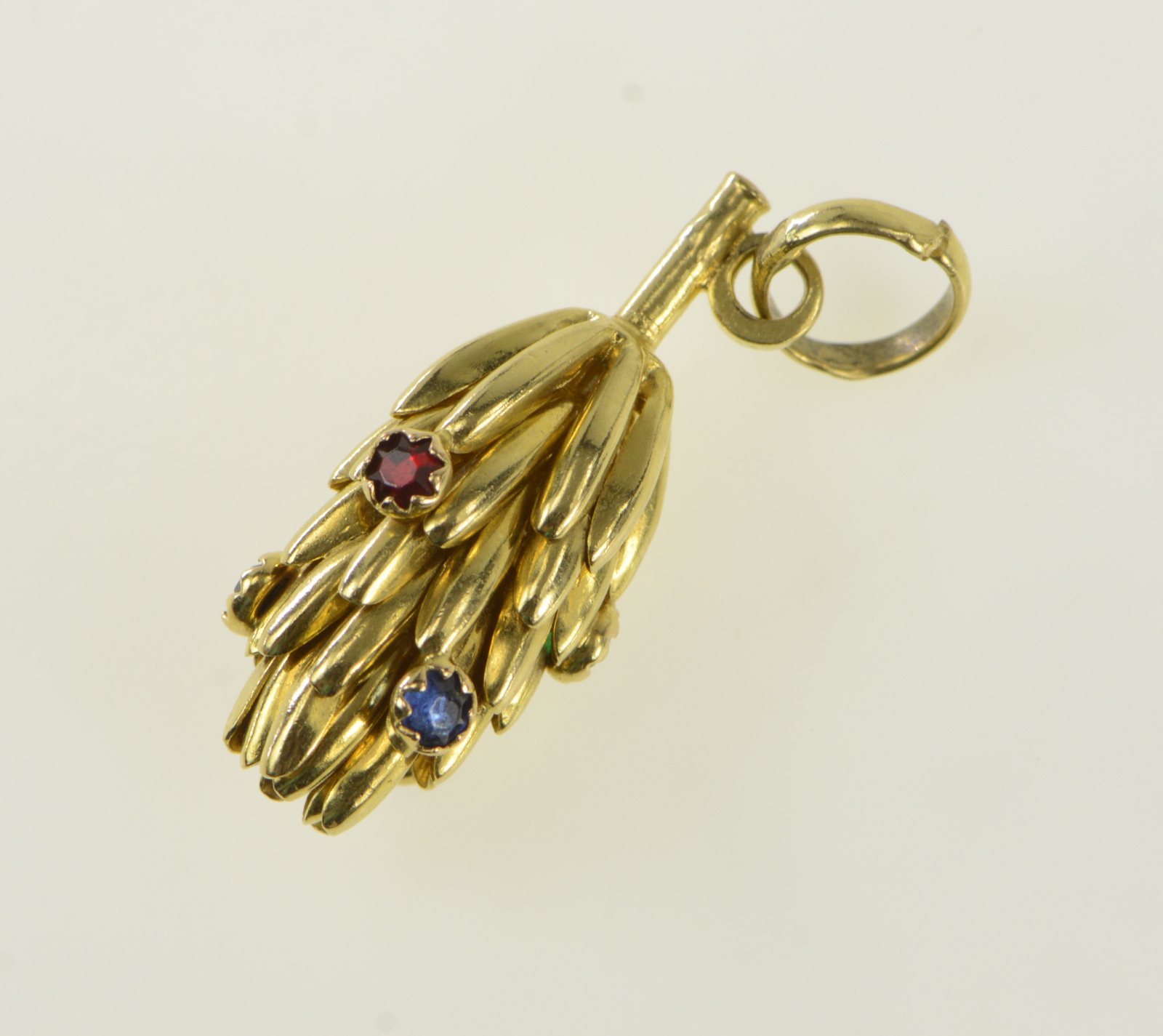18K 1960's Sim. Emerald 3D Vintage Banana Bunch Yellow Gold Charm ...
