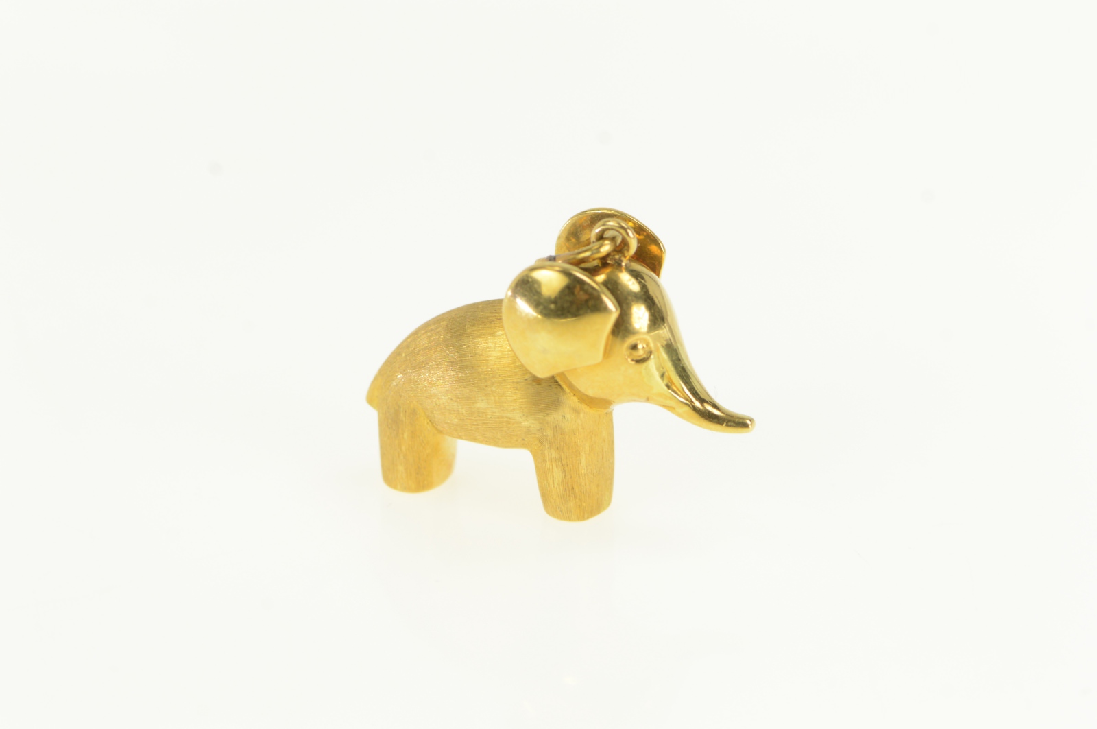 18K 3D Elephant Vintage Animal Memory Yellow Gold Charm/Pendant ...