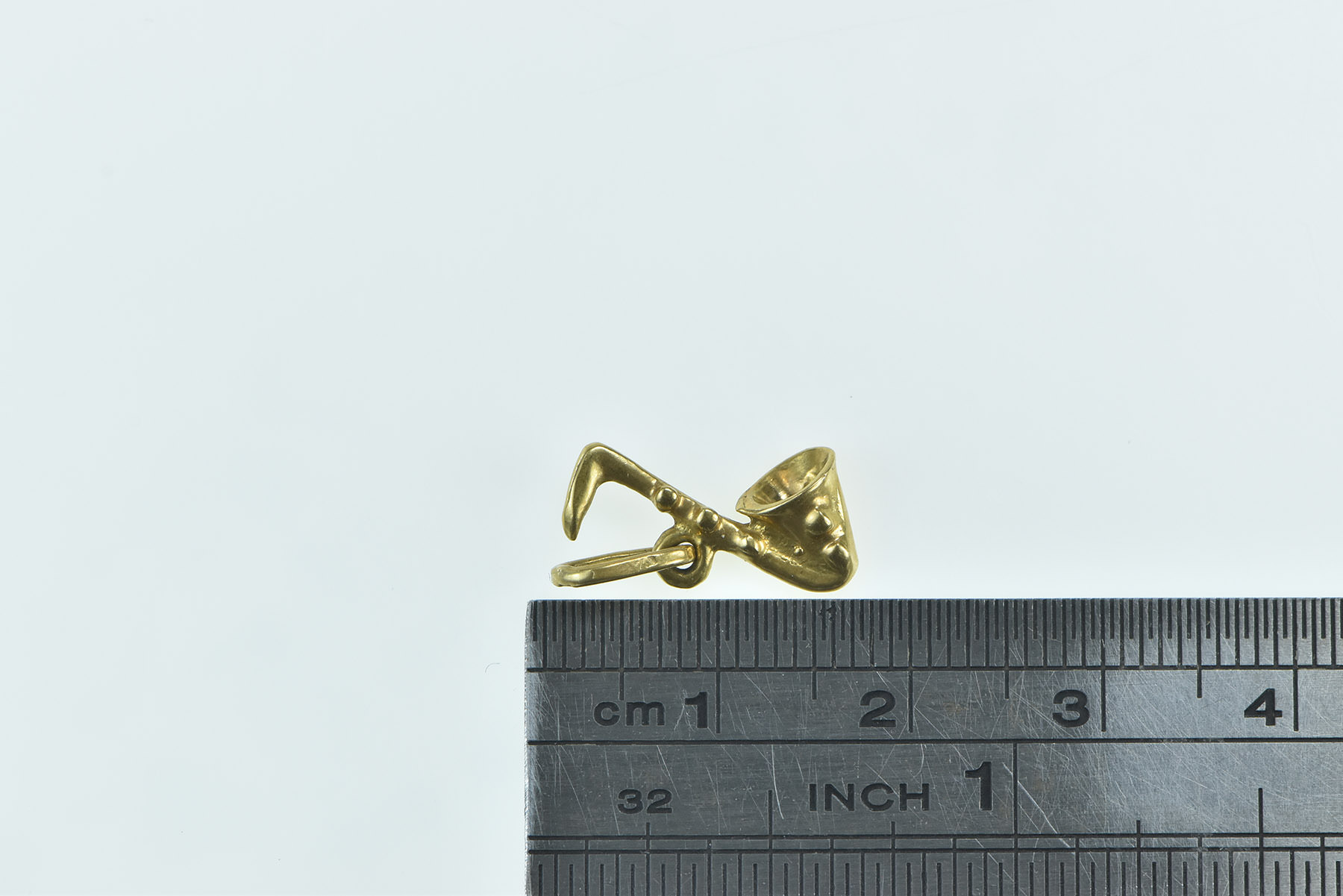 18K 3D Saxophone Musical Instrument Jazz Yellow Gold Charm/Pendant ...