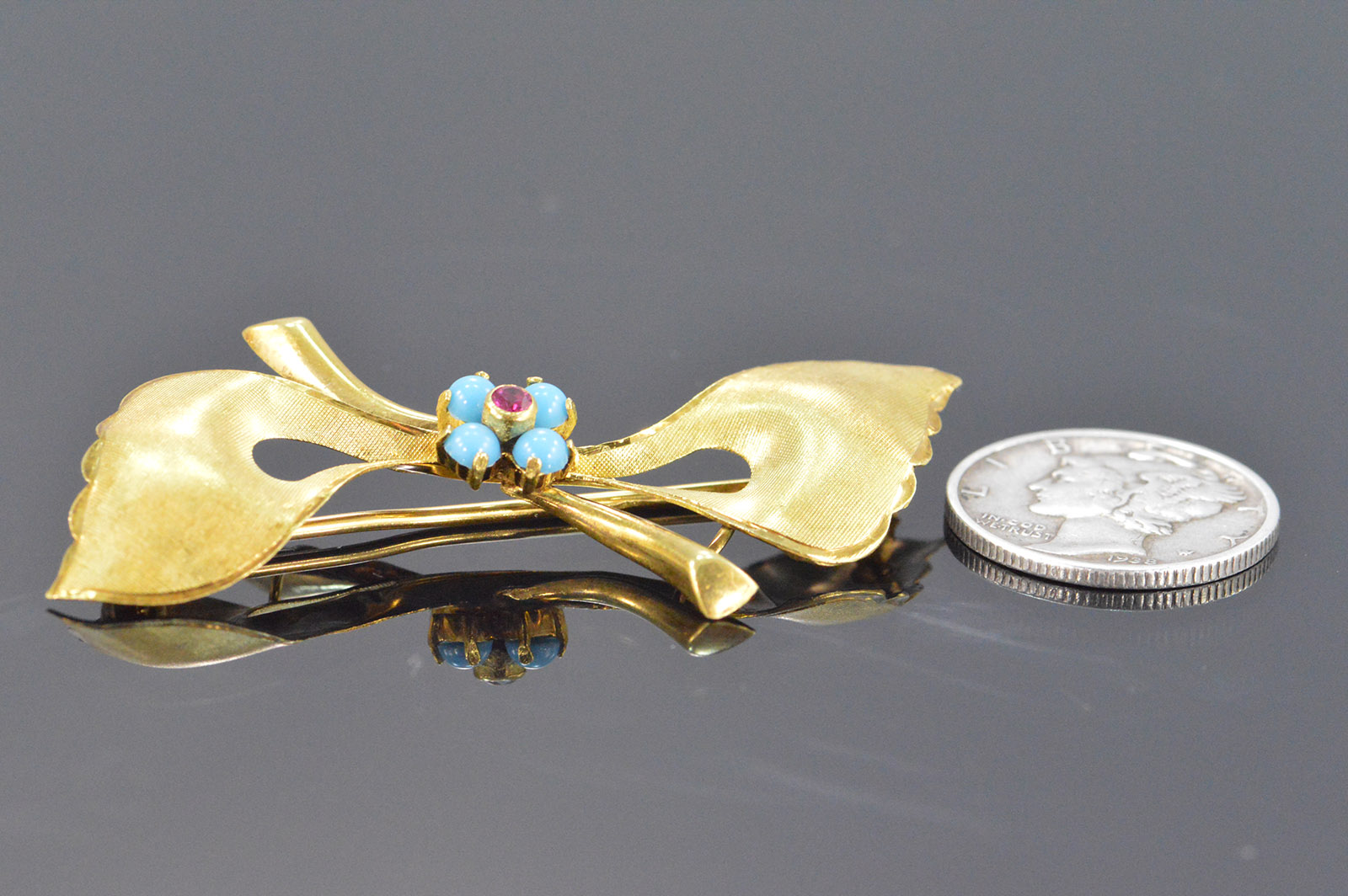 18K 4.9g Antique Turquoise & Ruby Italian Brushed Sprig Bow Yellow Gold ...