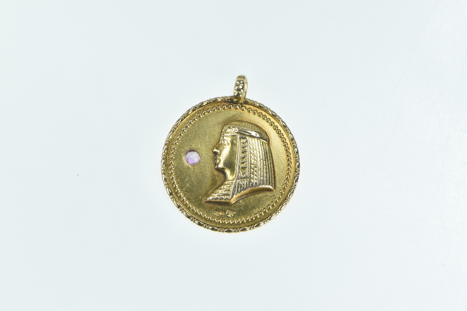 18K Amethyst Queen Cleopatra Egyptian Motif Yellow Gold Charm/Pendant ...