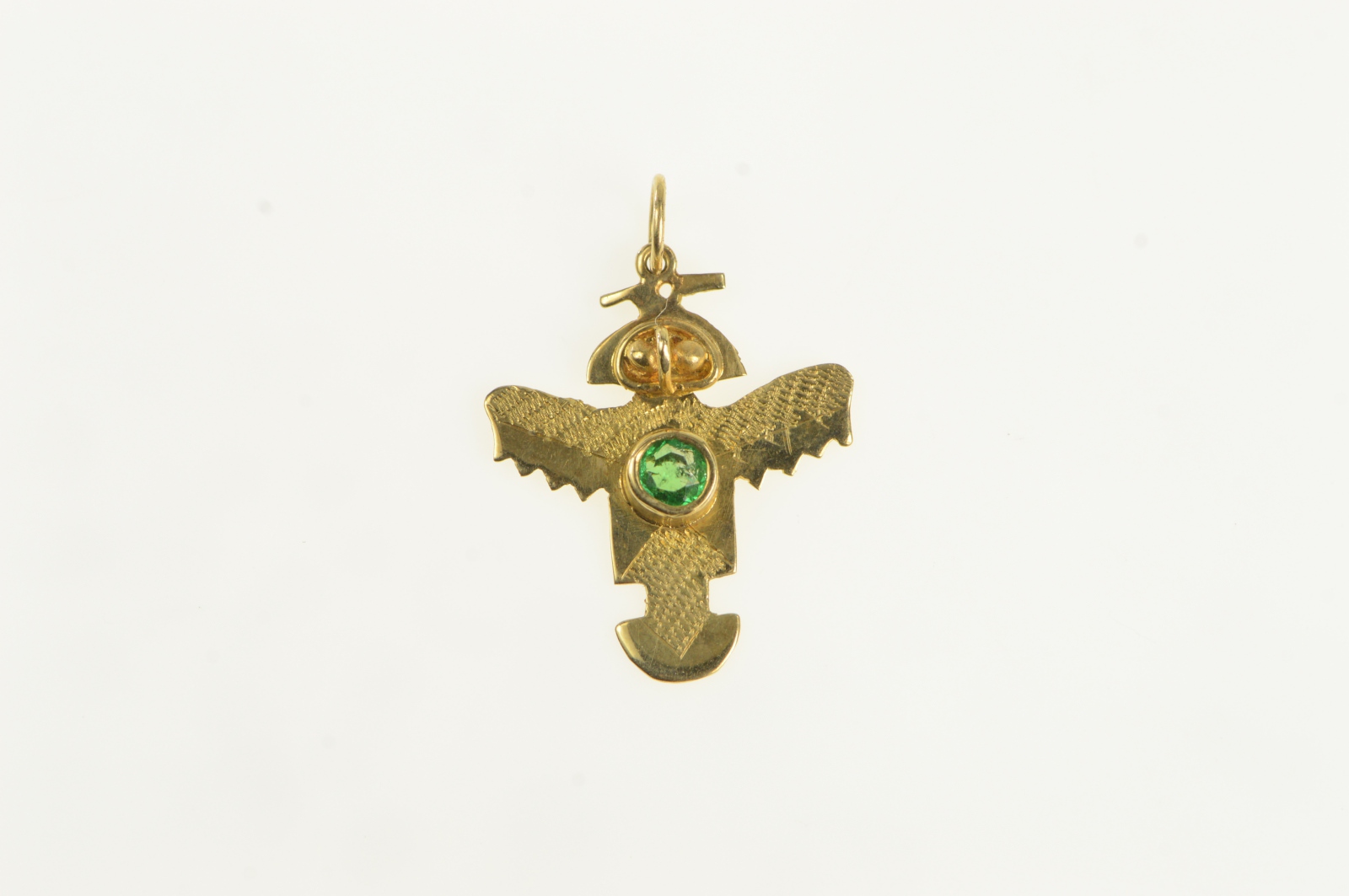 18K Emerald Peruvian Winged Tribal Figure Yellow Gold Charm/Pendant ...