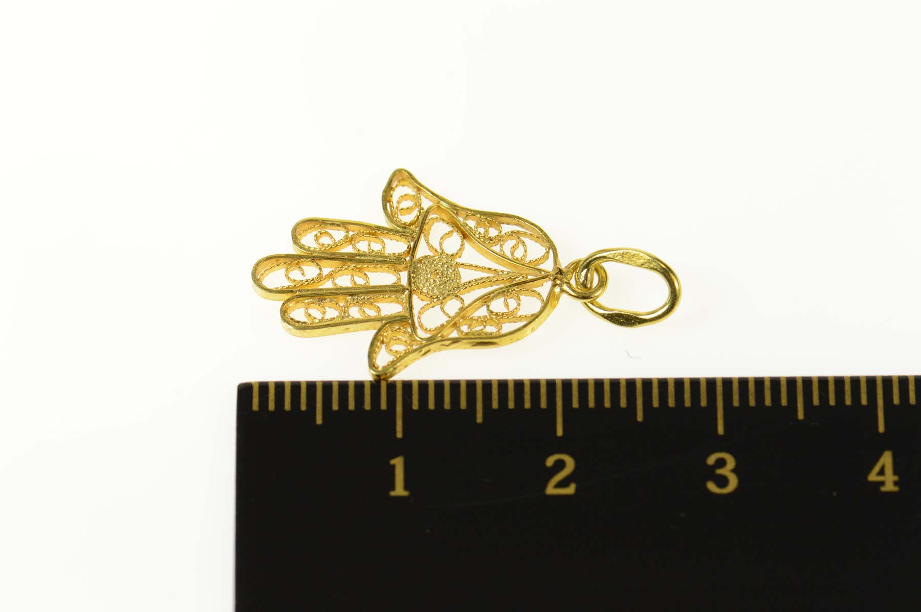 18K Filigree Hamsa Arabic Protection Symbol Yellow Gold Charm/Pendant ...