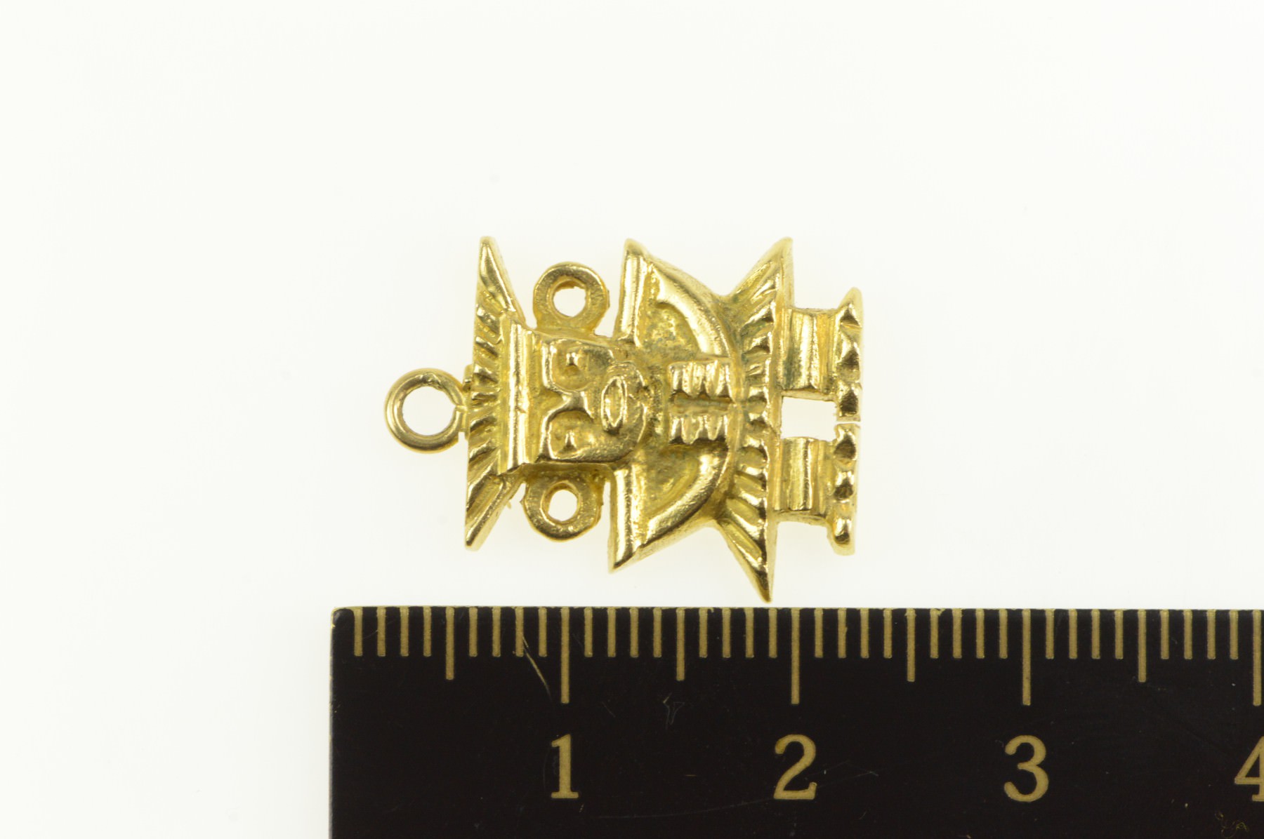 18K Ornate Peruvian Tribal Figure Ornate Yellow Gold Charm/Pendant ...
