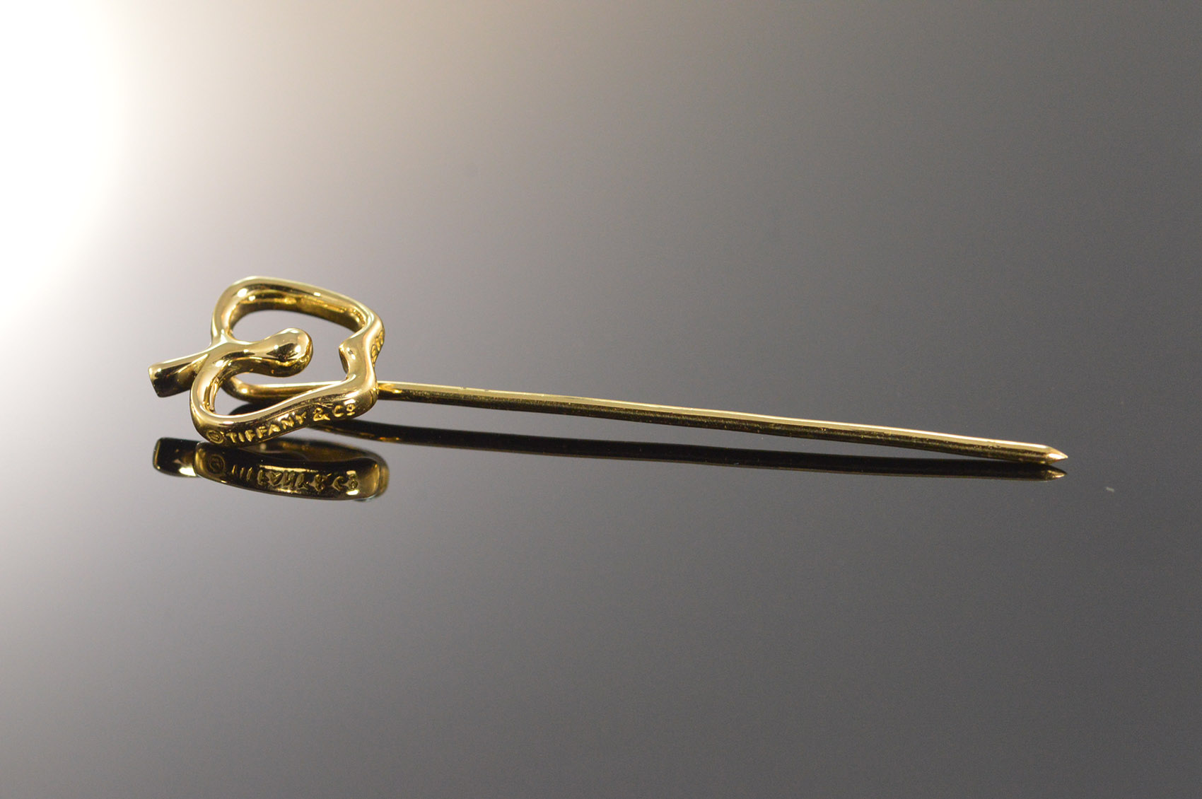 1.9g 18K Tiffany & Co Apple Teacher's Stick Pin 2" Yellow Gold ...