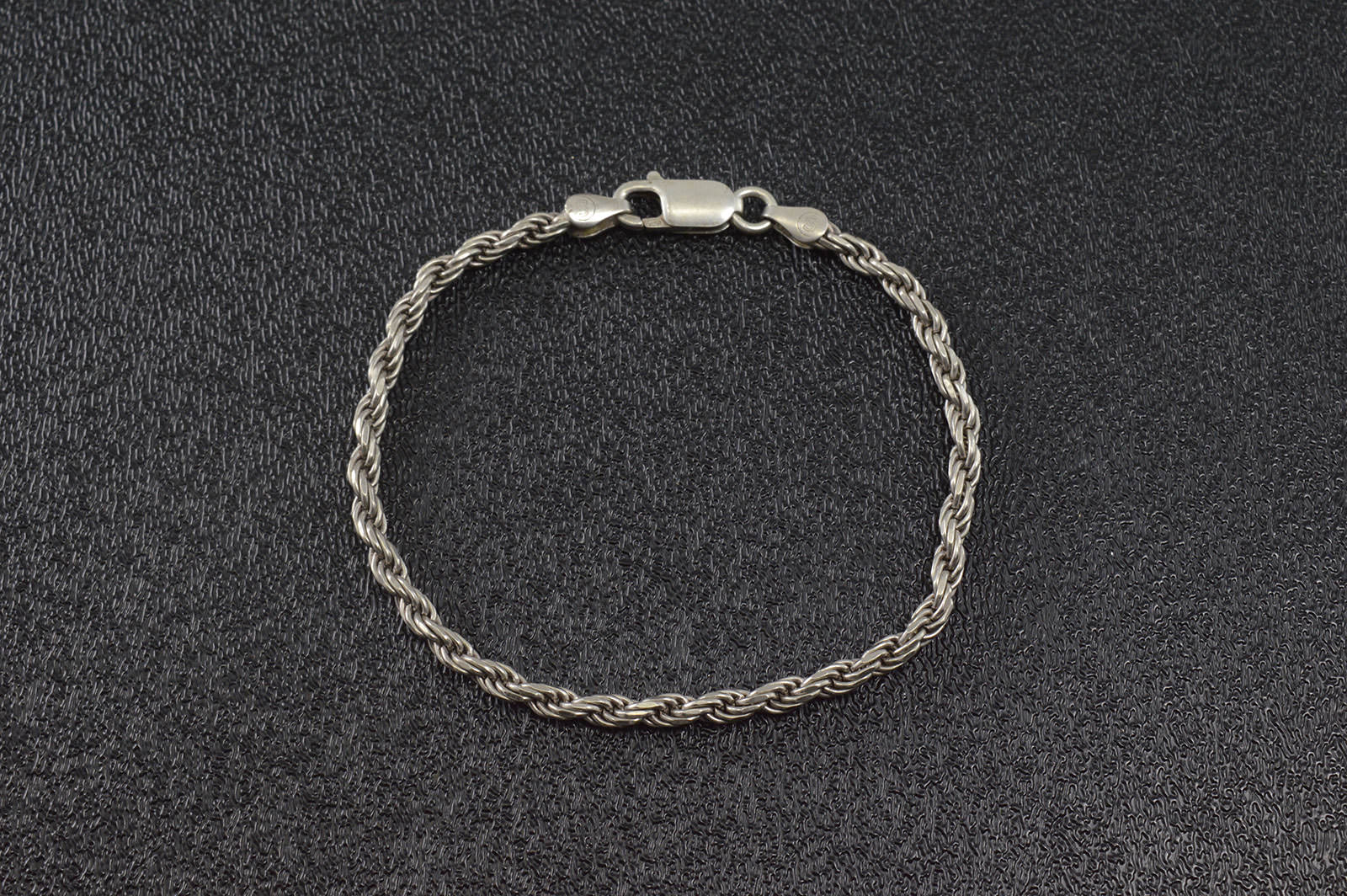 7.1g Solid Silver 7" Sterling Bracelet Marked 925 | Property Room