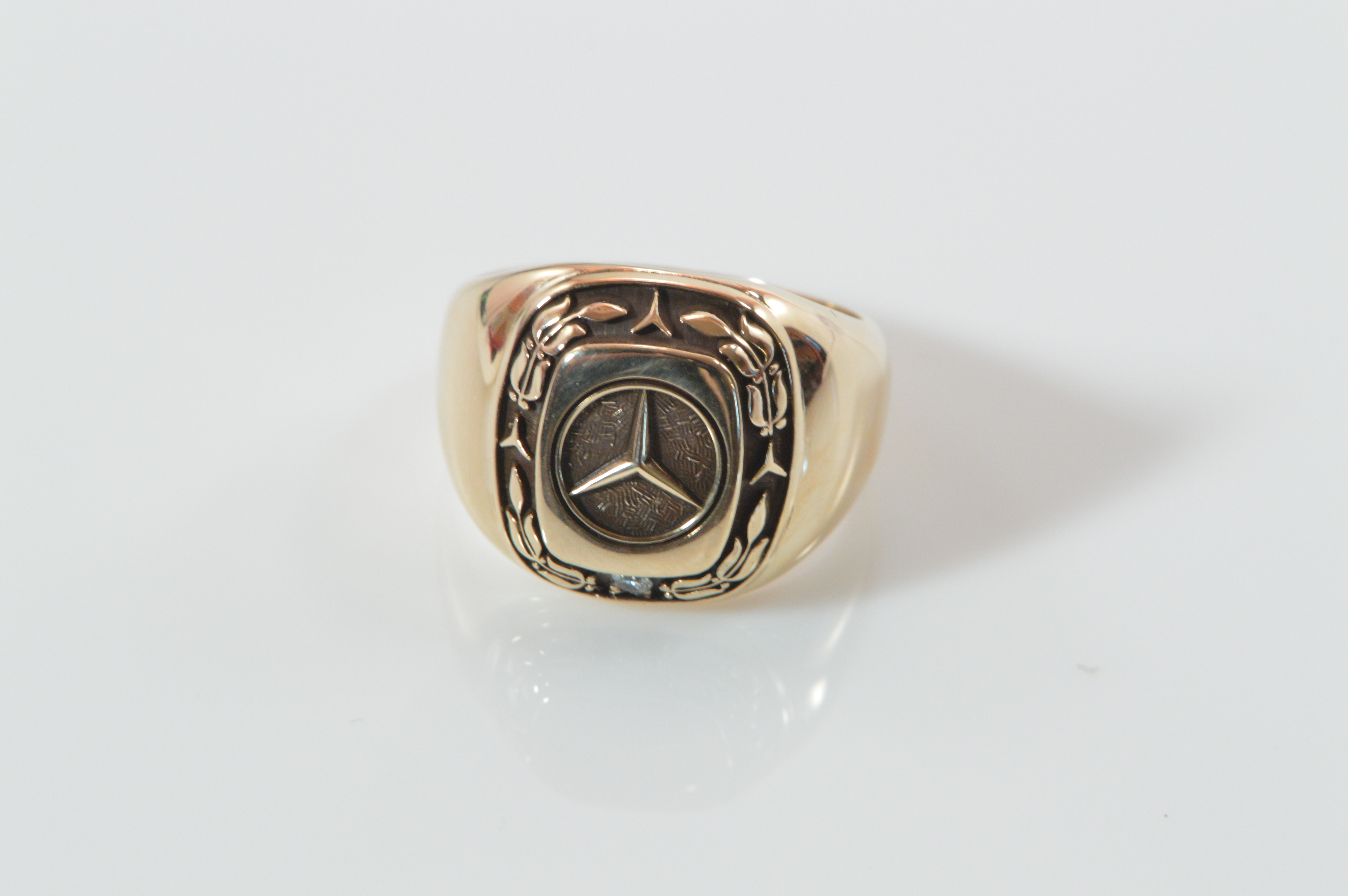 $2999 Retail Mercedes Logo Heafty Diamond Men's 10k Yellow Gold Ring ...