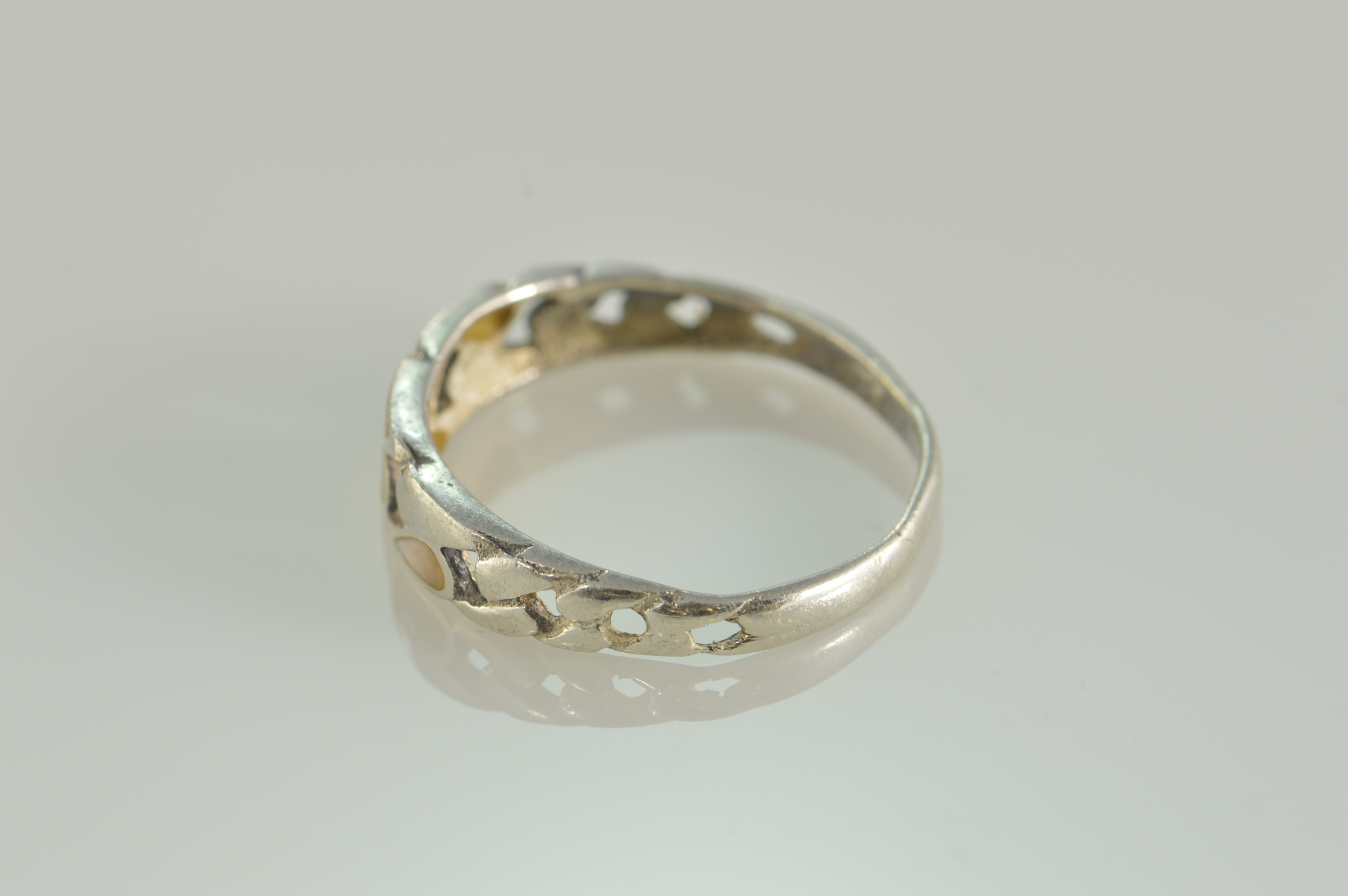 Solid Silver Inset Mother of Pearl Size 6.75 Sterling Ring 1.3 Grams ...