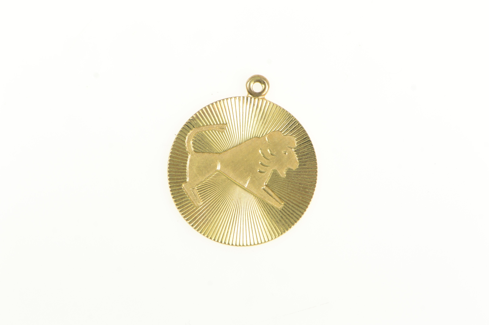8K Diamond Cut Lion Leo Astrology Symbol Yellow Gold Charm/Pendant ...
