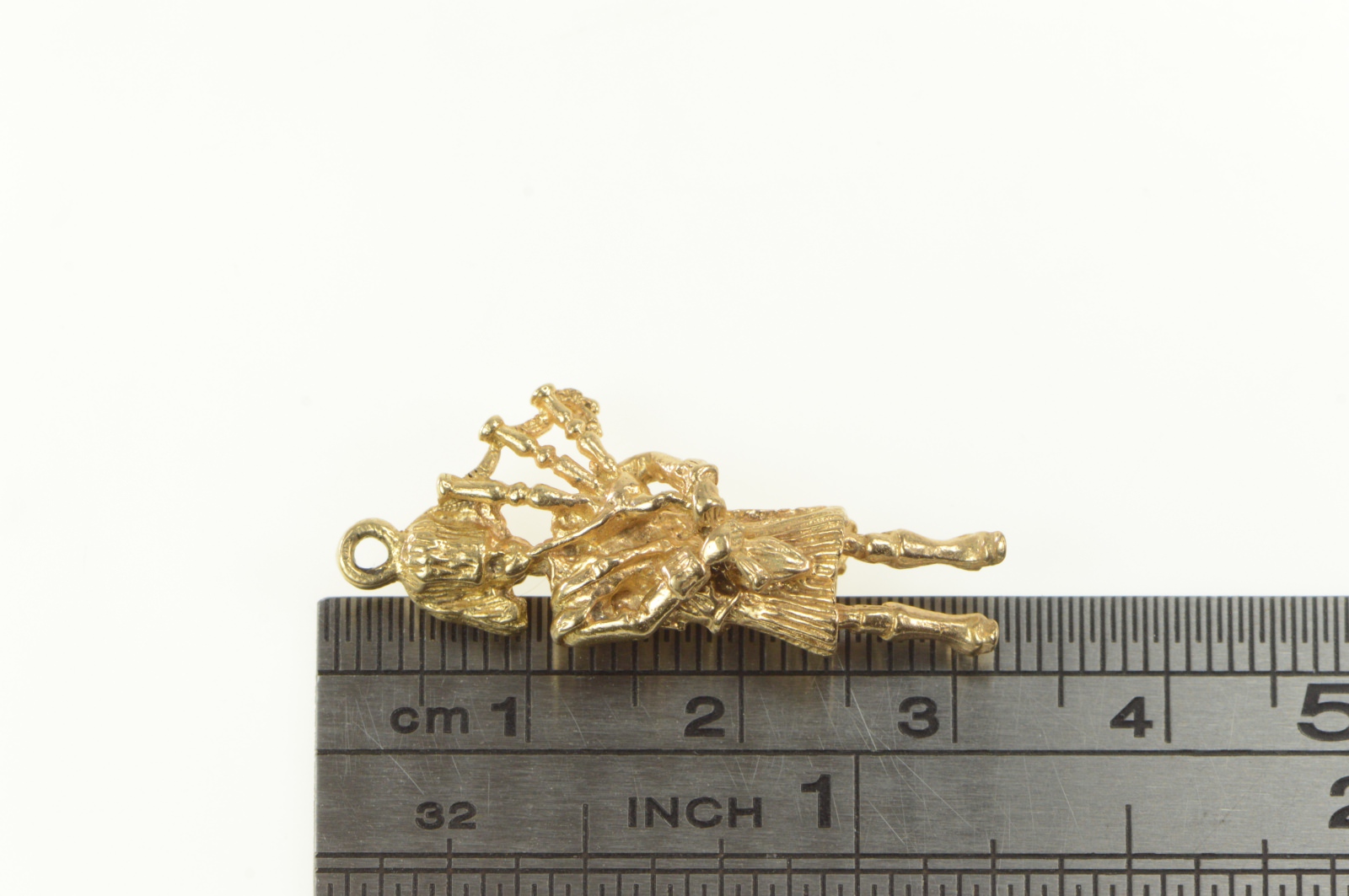 9K 3D Scottish Traditional Bag Piper Kilt Yellow Gold Charm/Pendant ...