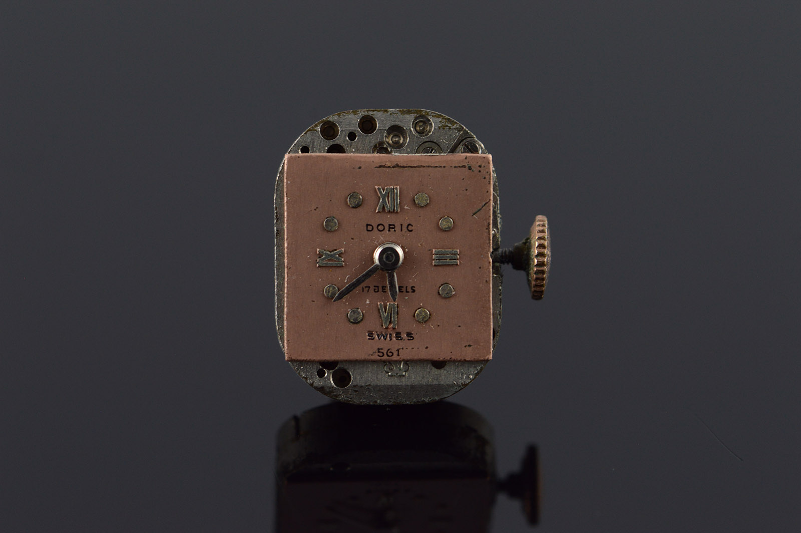 Doric Vintage 17 Jewel Mechanical Wrist Watch Movement | Property Room