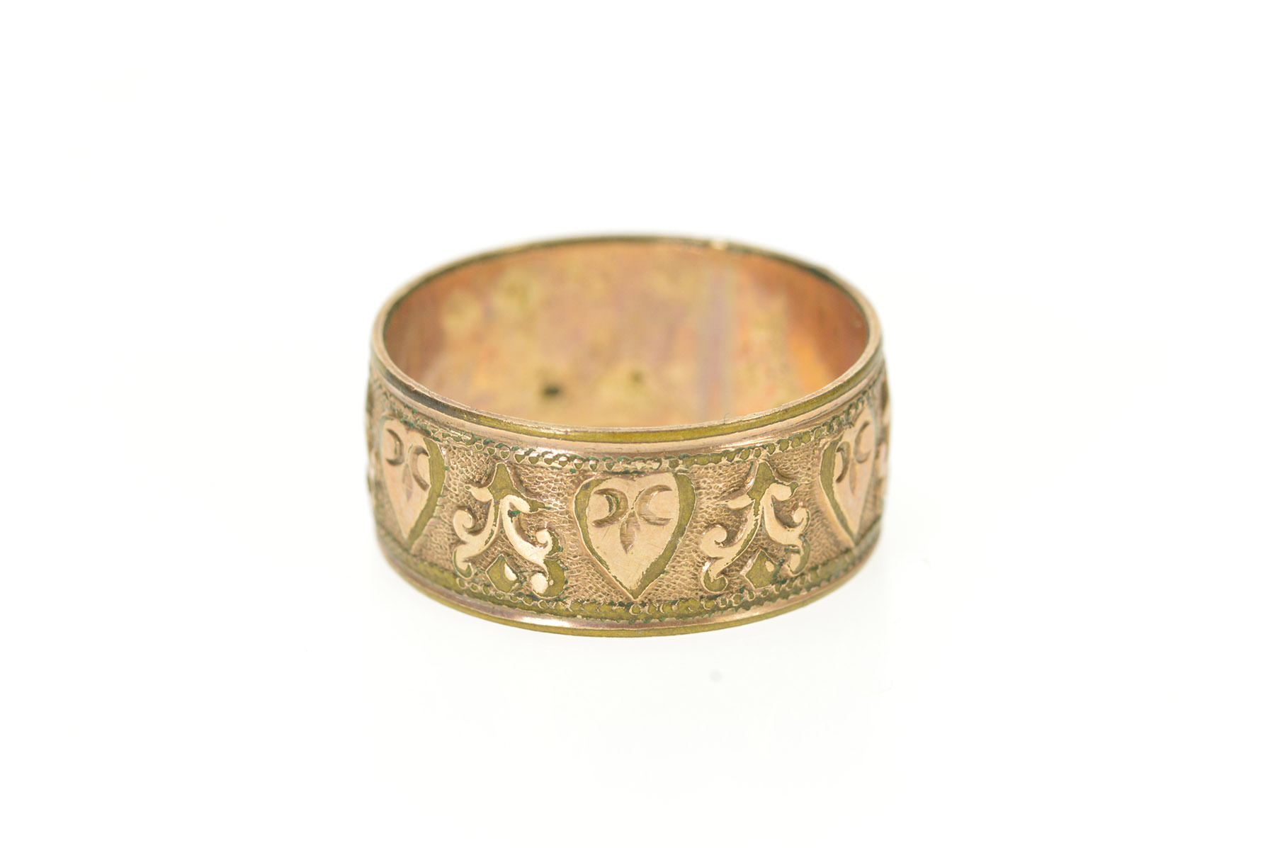 Gold Filled 8.2mm Edwardian Heart Scroll Pattern Band Ring, Size 7.25 ...