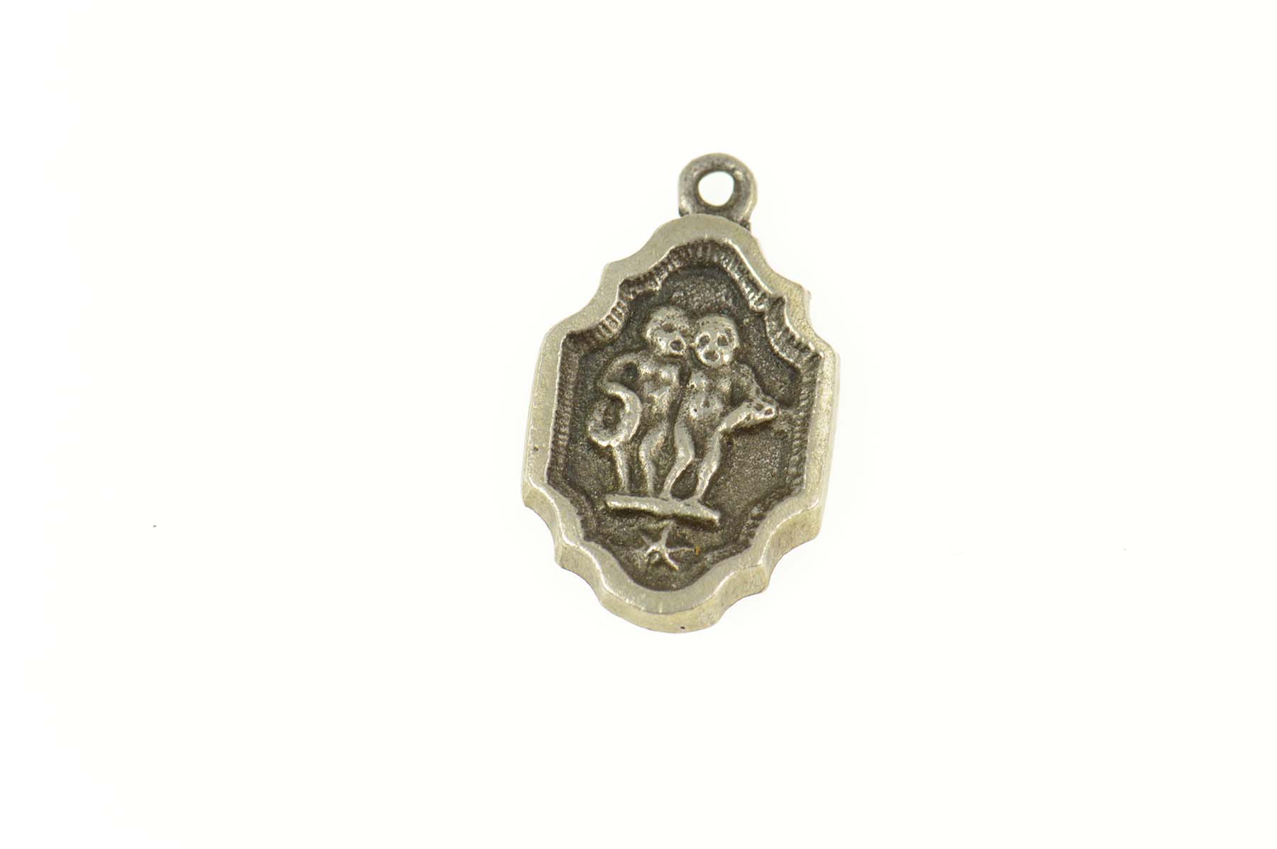 Silver Gemini Twin Zodiac Star Sign Symbol Astrology Charm/Pendant ...